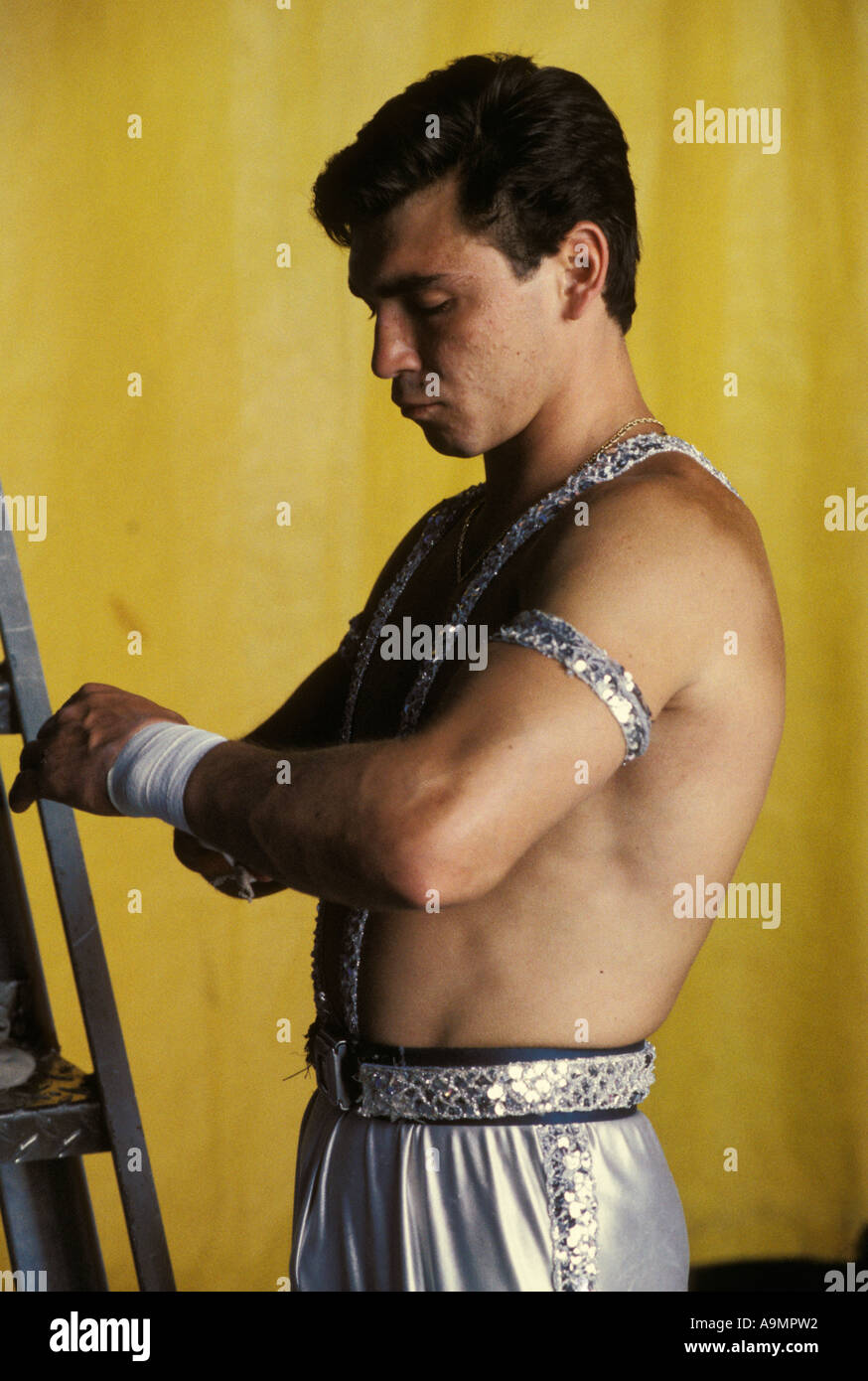 Clyde Beatty Cole Brothers Bros. Circus largest traveling show under ...