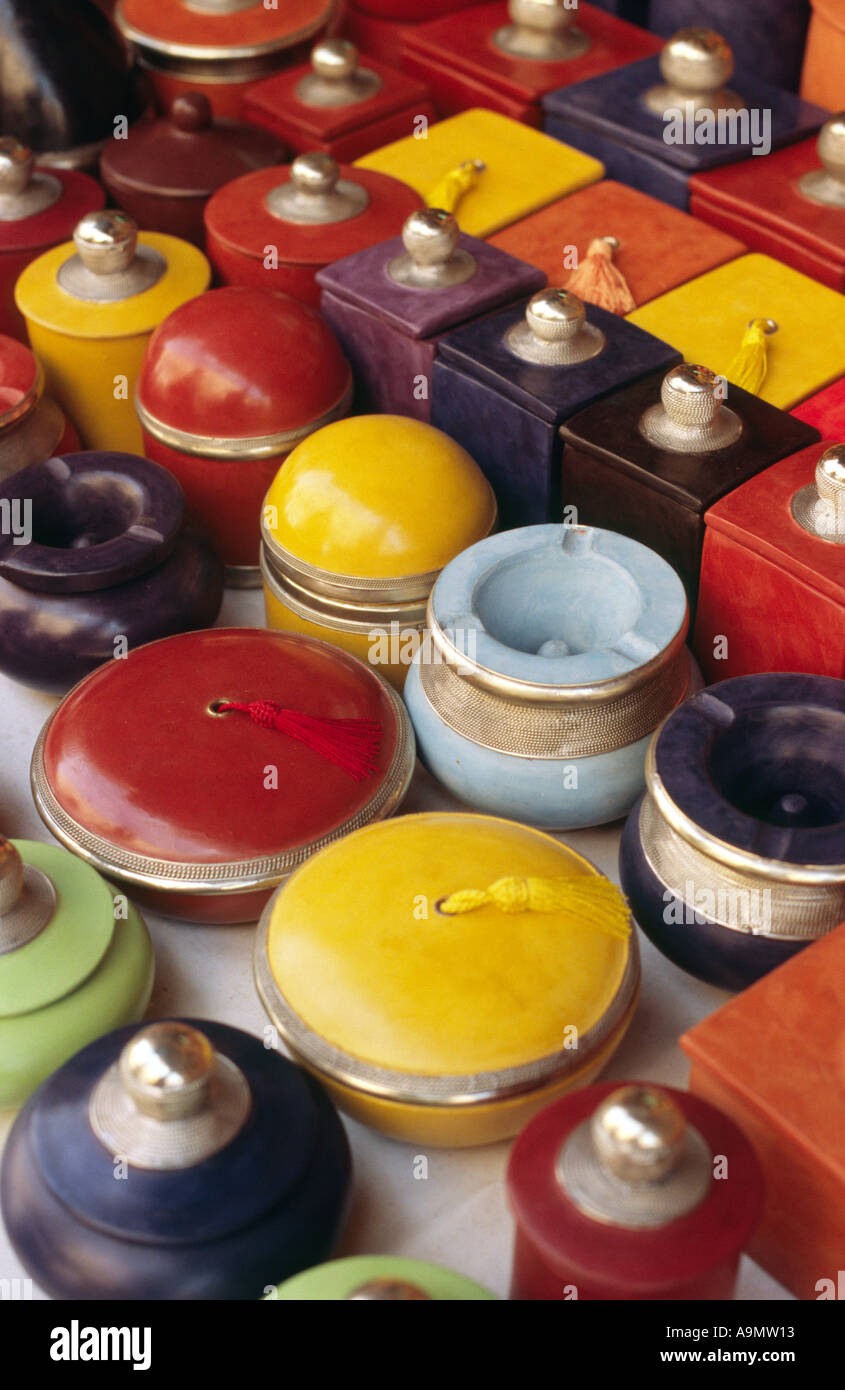 Moroccan ceramics - Marrakesh, MOROCCO Stock Photo - Alamy