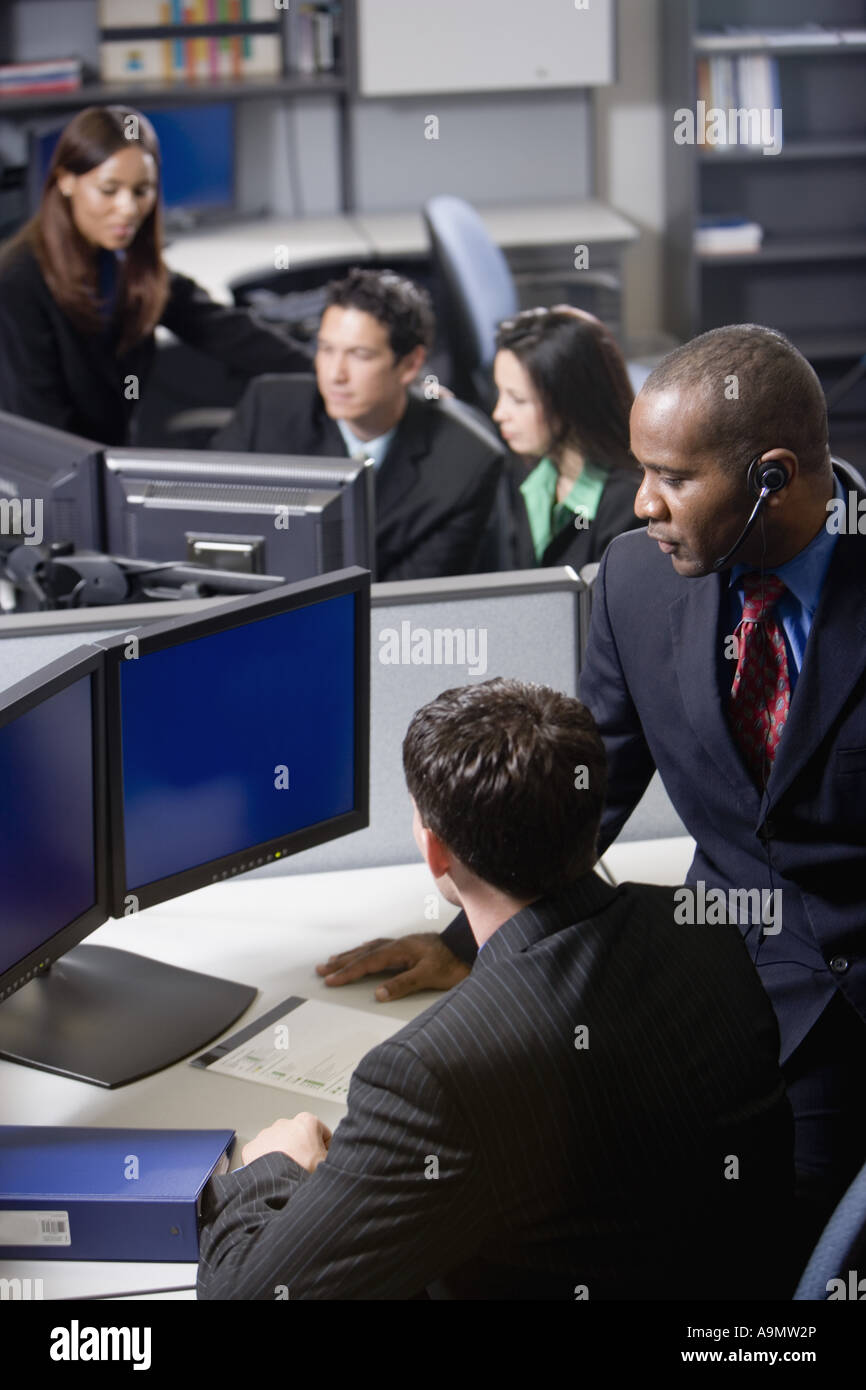 Busy office cubicles hi-res stock photography and images - Alamy