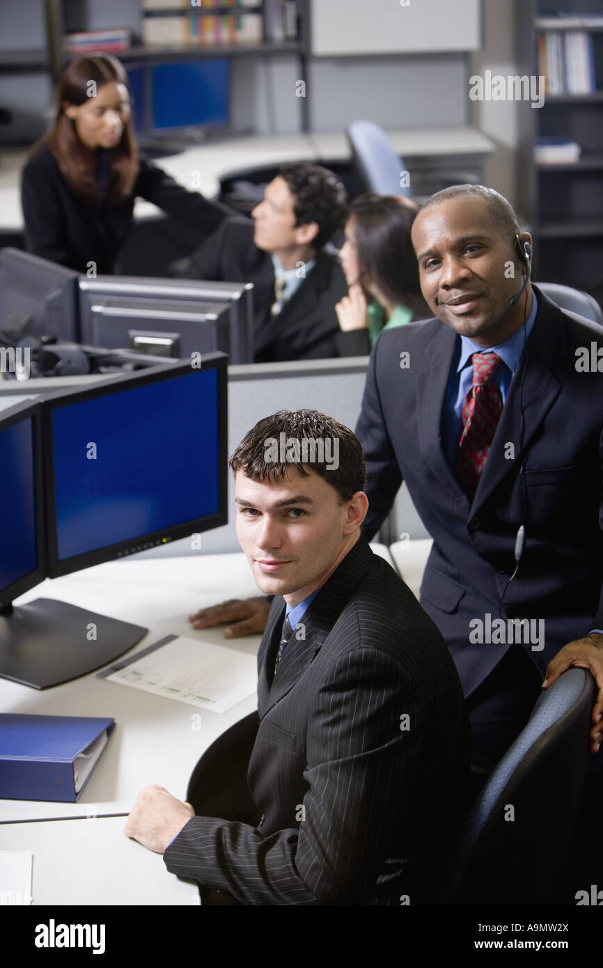 Busy office cubicles hi-res stock photography and images - Alamy