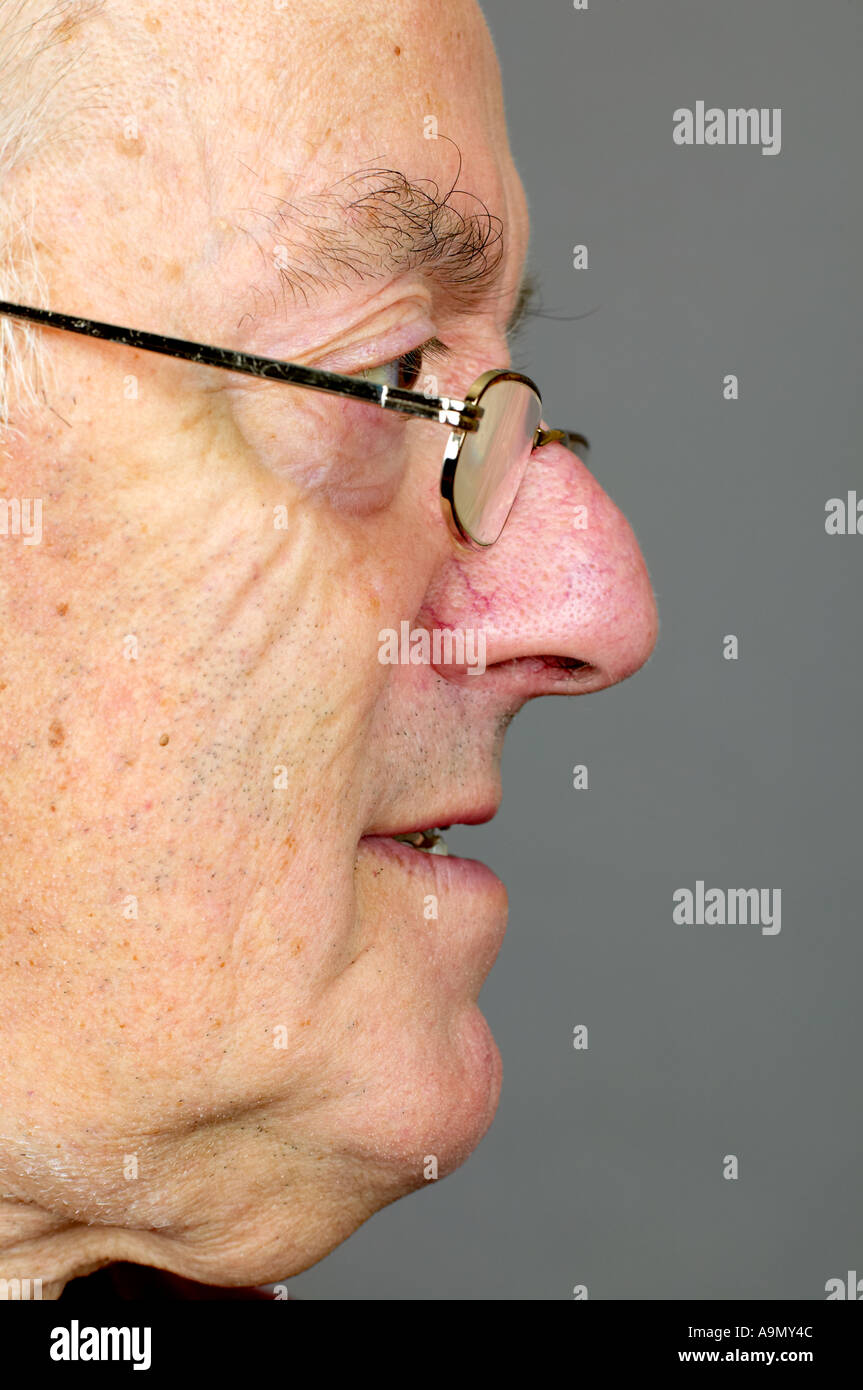 Ugly profile hi-res stock photography and images - Alamy