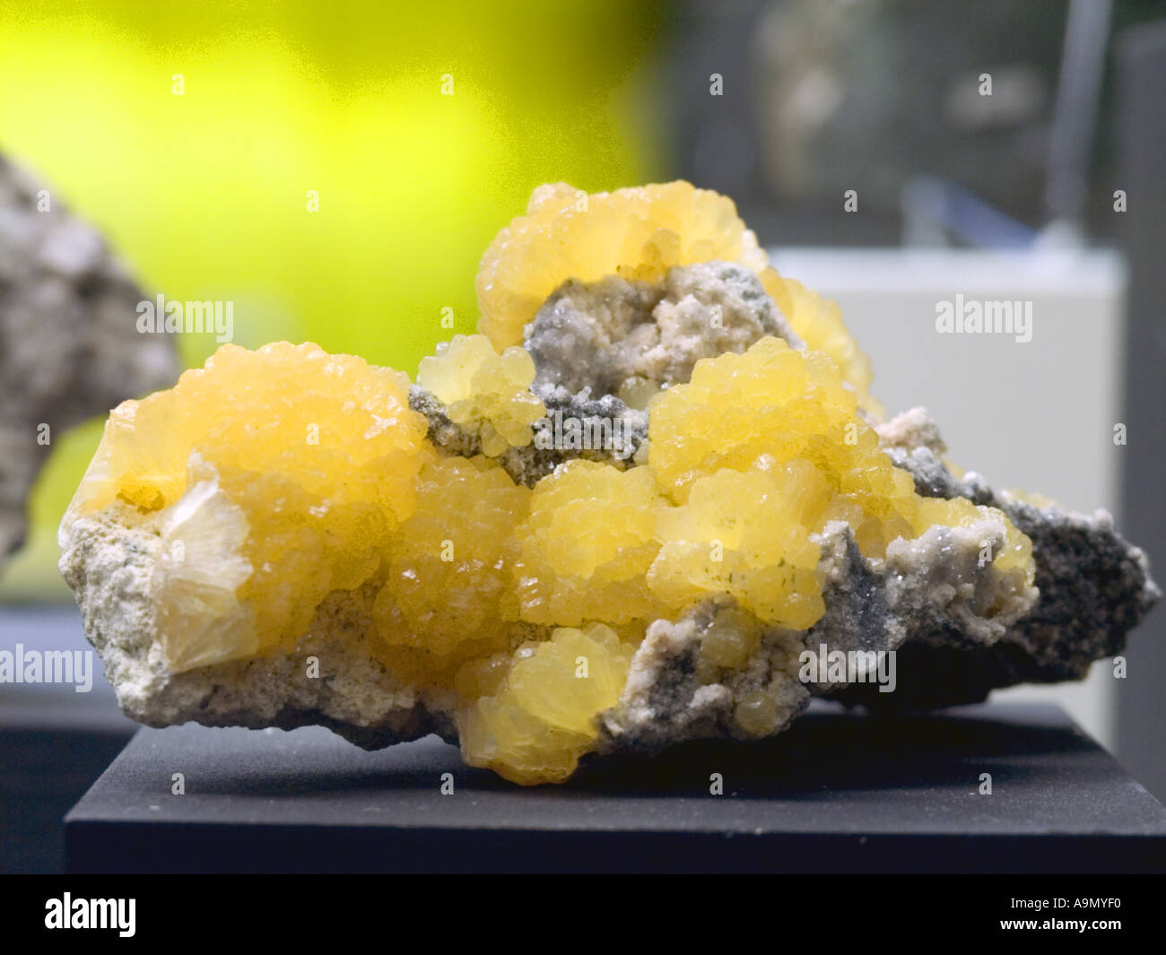 Stilbit stilbite Mineral stone rock metal crystal crystaline gem gems ...