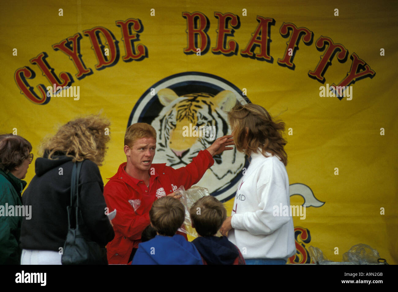 Clyde Beatty Cole Brothers Bros. Circus largest traveling show under ...
