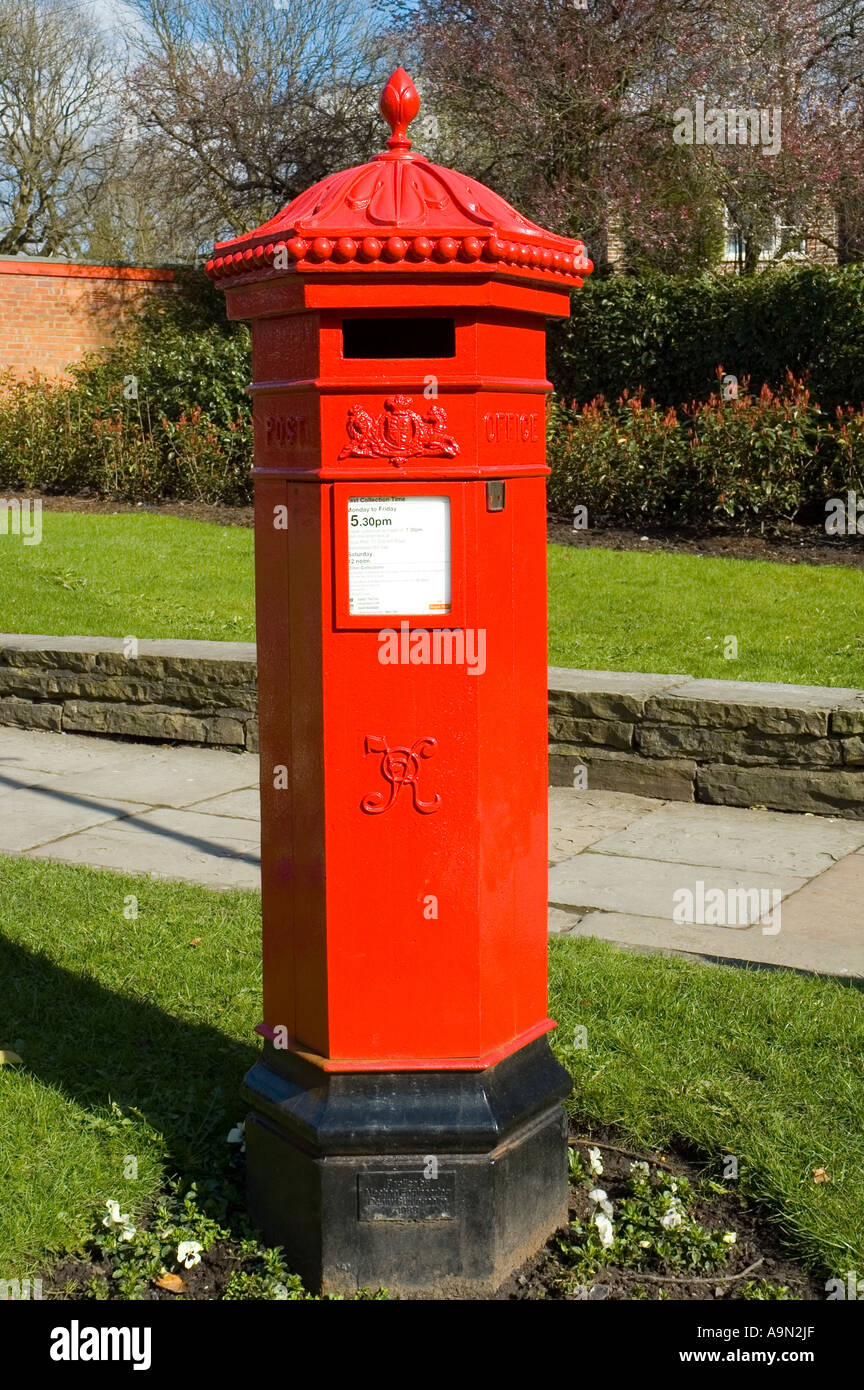 Victorian post box at the Fairfield Moravian Settlement, Droylsden ...