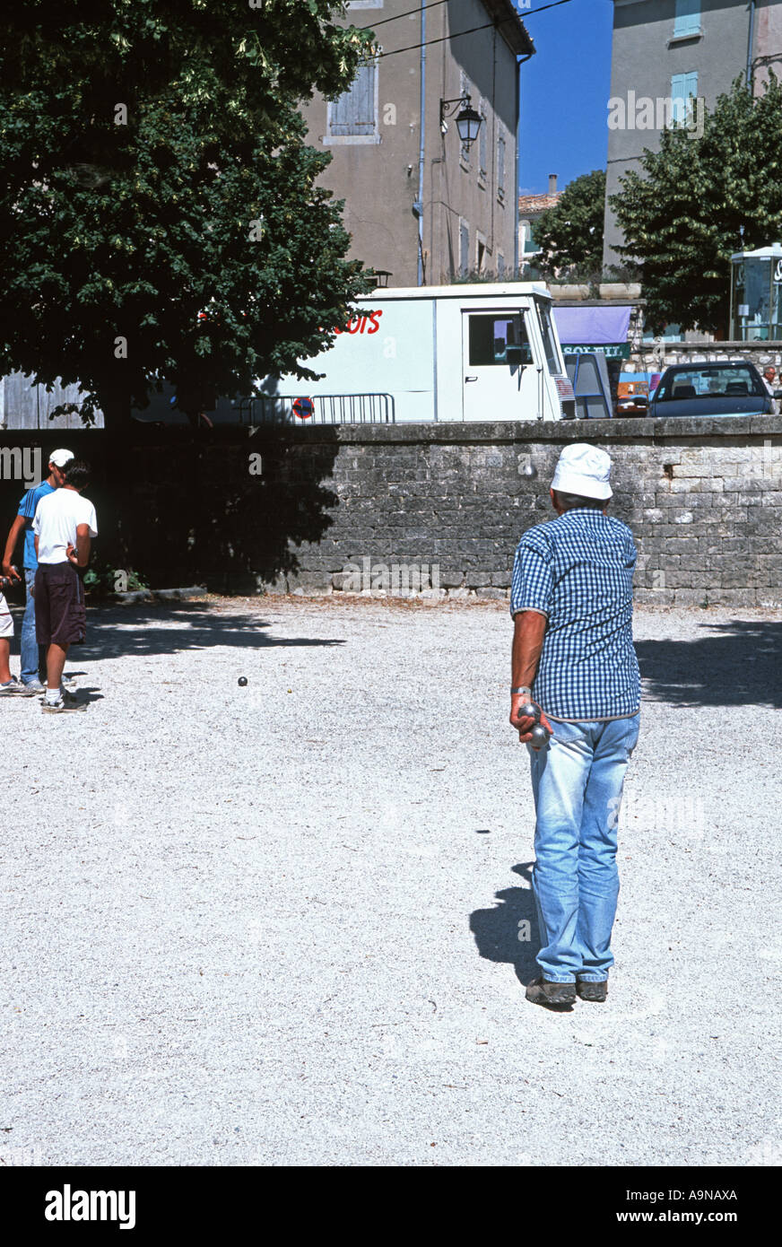 Boules tournament hi-res stock photography and images - Alamy