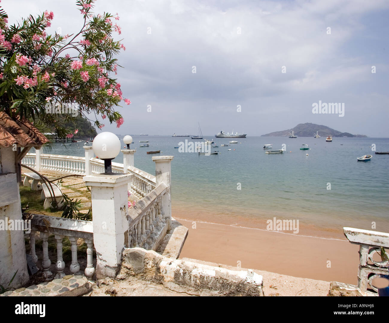 Taboga island hi-res stock photography and images - Alamy
