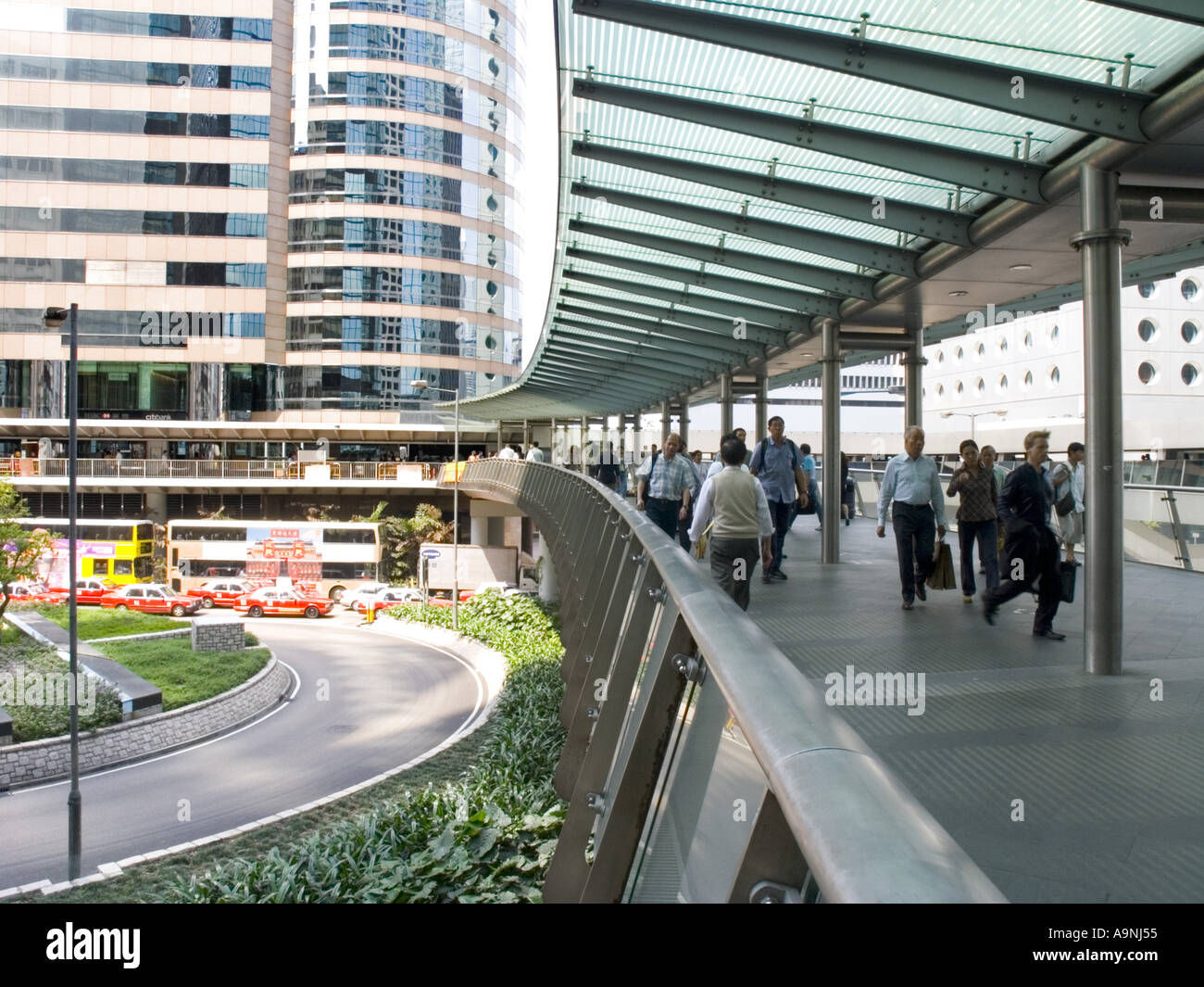 Pedestrian walk on corridor at Central district corridor flyover ...