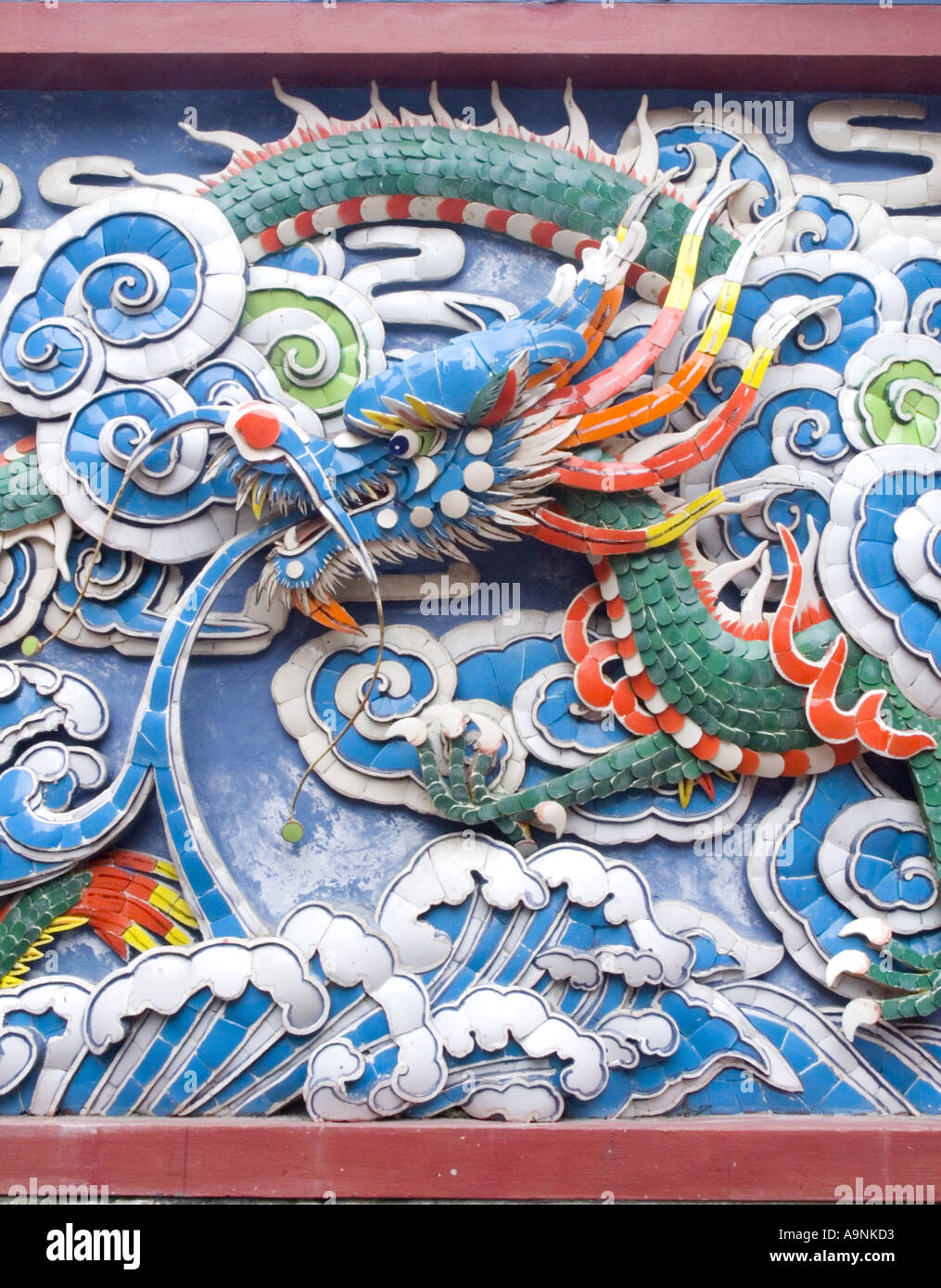 Chinese Dragon symbolized power, potent and good luck in Chinese ...
