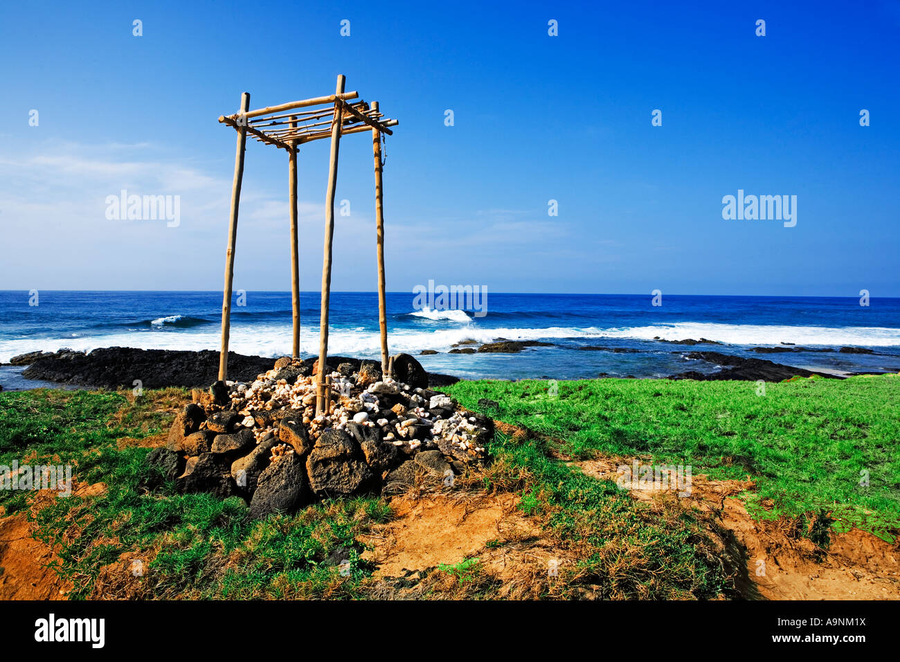 Image of the Puu Alii Burial Site on the beach of South Point Hawaii ...
