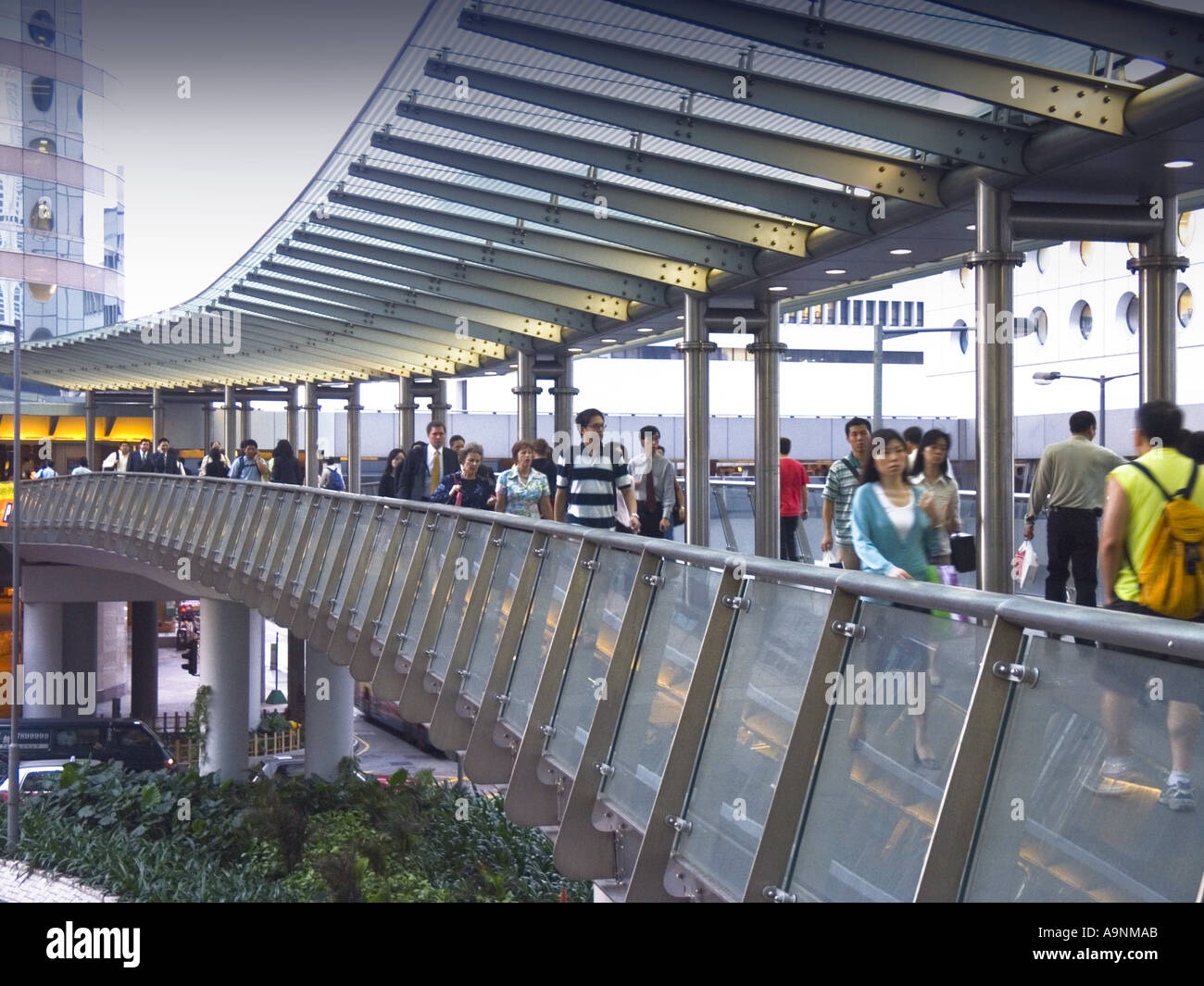Pedestrian Commuter Metropolis Central High Resolution Stock Photography and Images - Alamy