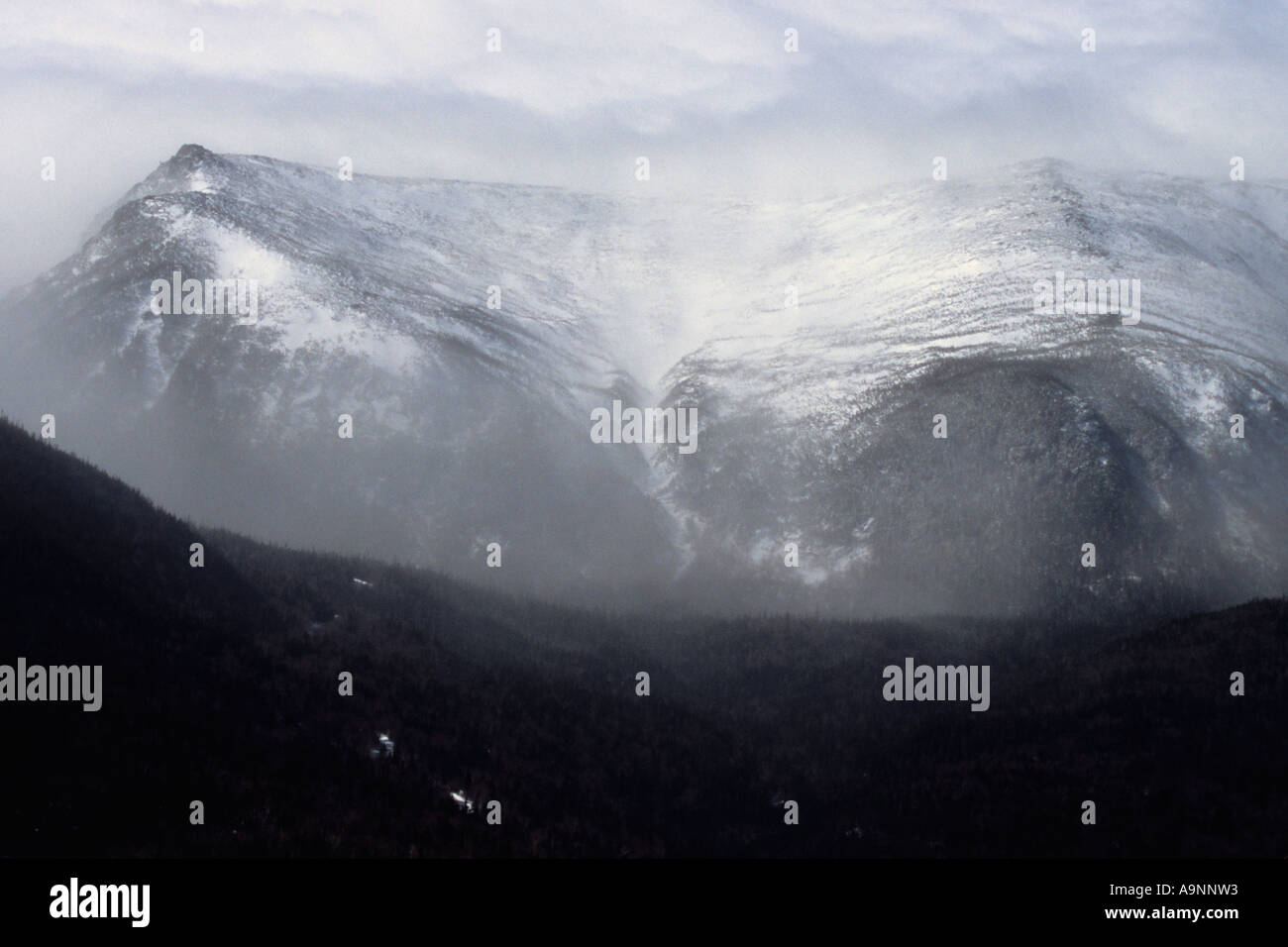 White Mountain National Forest of New Hampshire USA Pinkham Notch hike ...