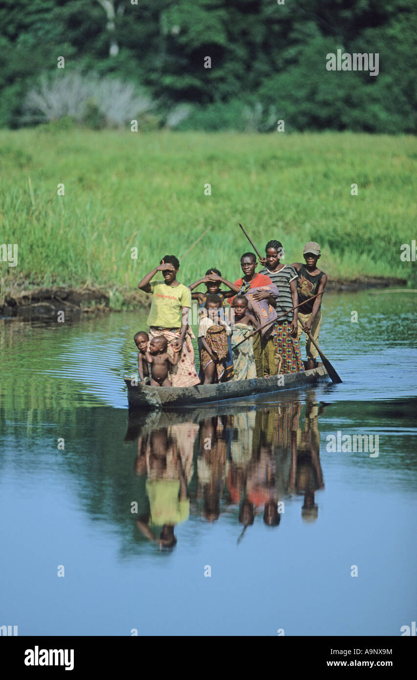 Congo river boat hi-res stock photography and images - Alamy