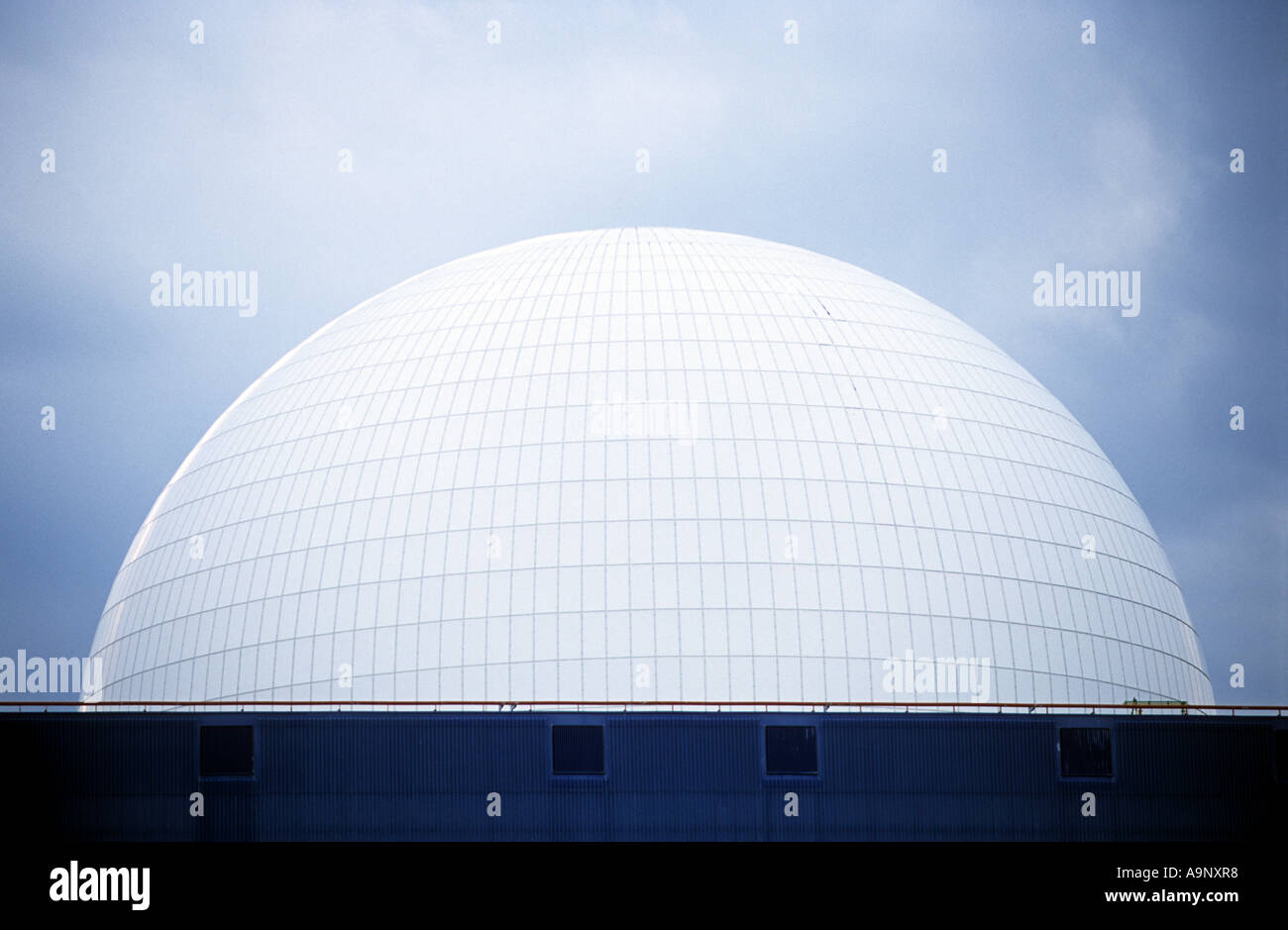 Reactor containment dome hi-res stock photography and images - Alamy