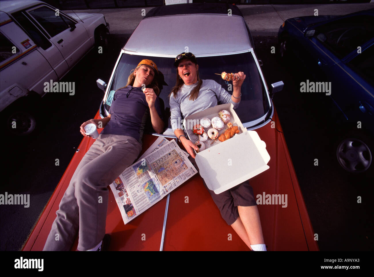 Car donuts hi-res stock photography and images - Alamy