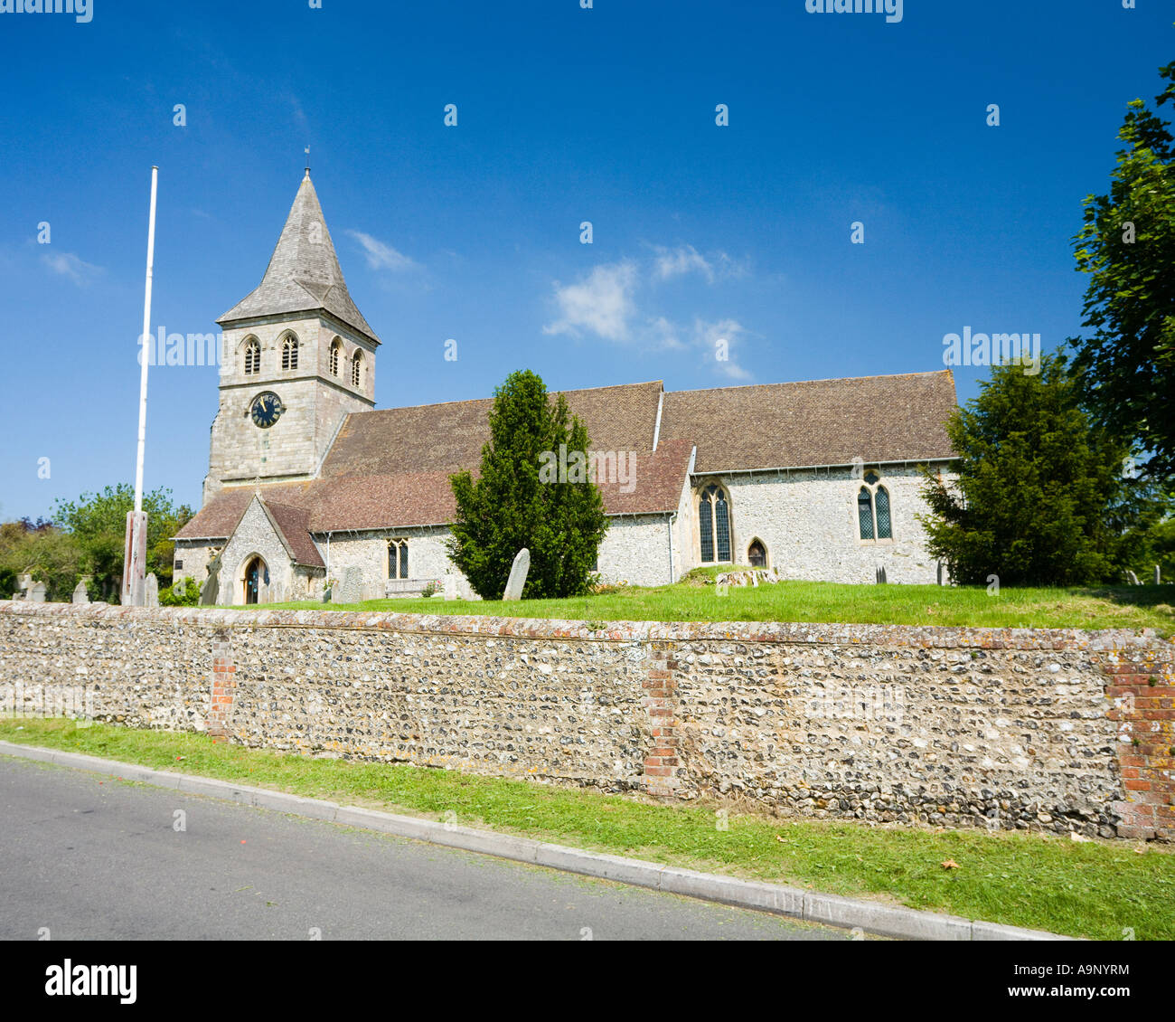 St Mary s church in Overton Hampshire UK Stock Photo - Alamy