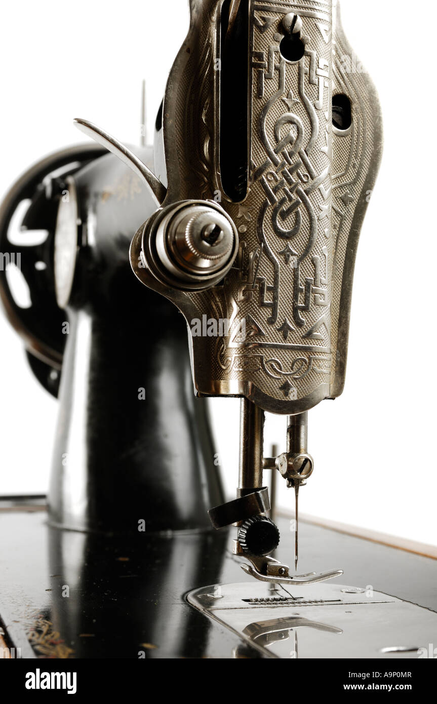 Old vintage antique sewing machine Stock Photo - Alamy