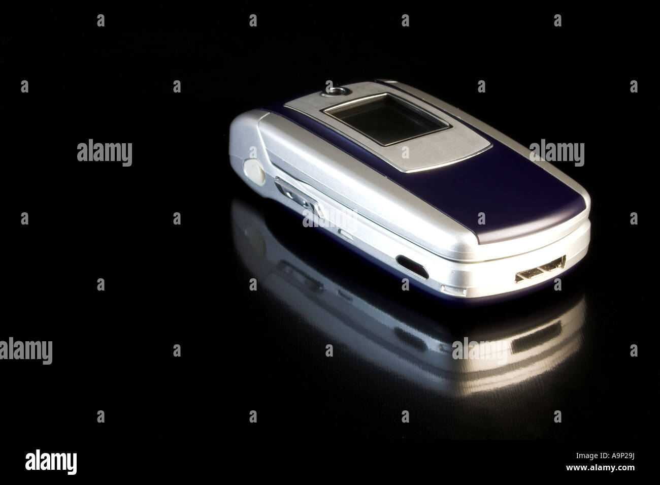 Clamshell Mobile Phone Stock Photo - Alamy