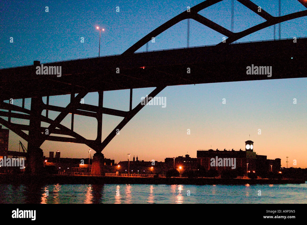 Rockwell building hi-res stock photography and images - Alamy