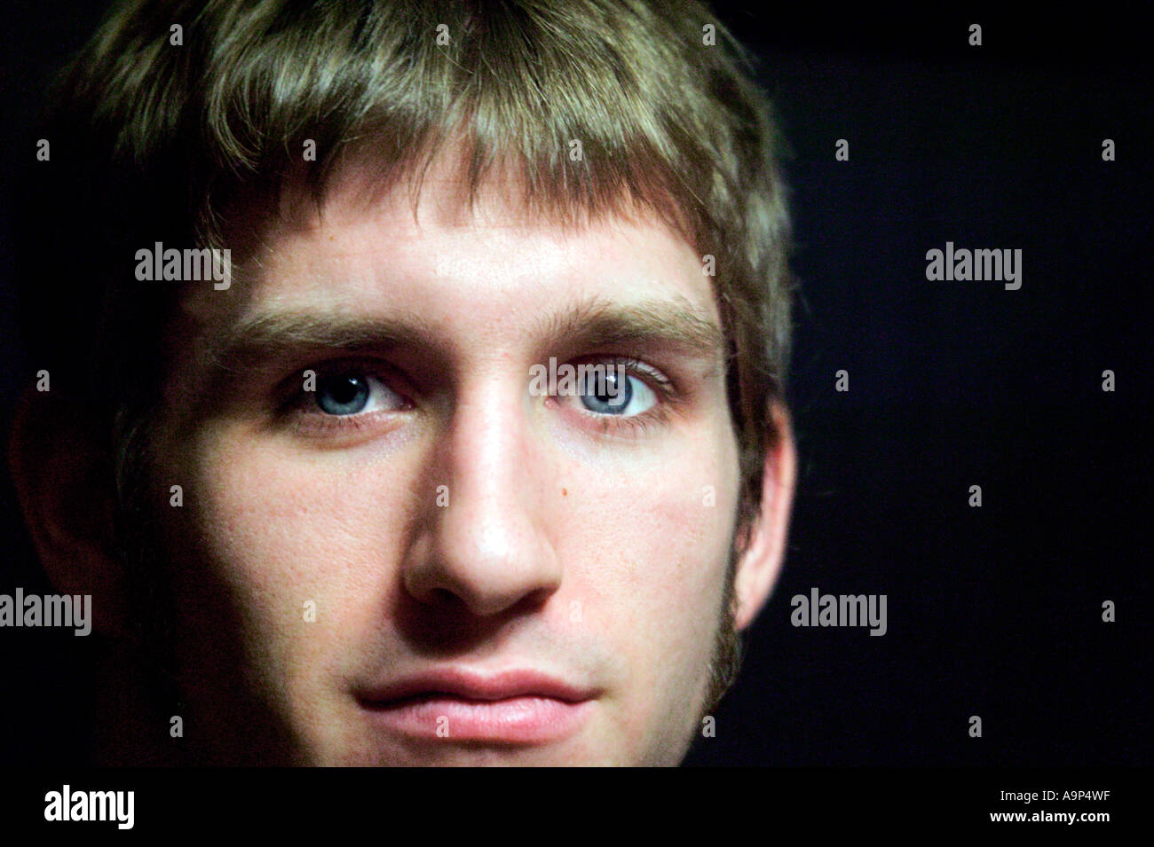 Focused faces closeup looking hi-res stock photography and images - Alamy