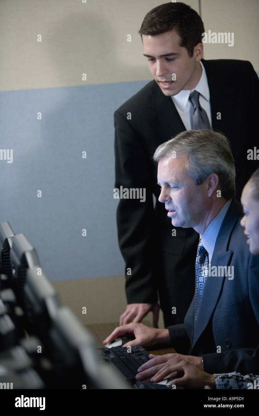 Business colleagues at a computer training seminar Stock Photo - Alamy