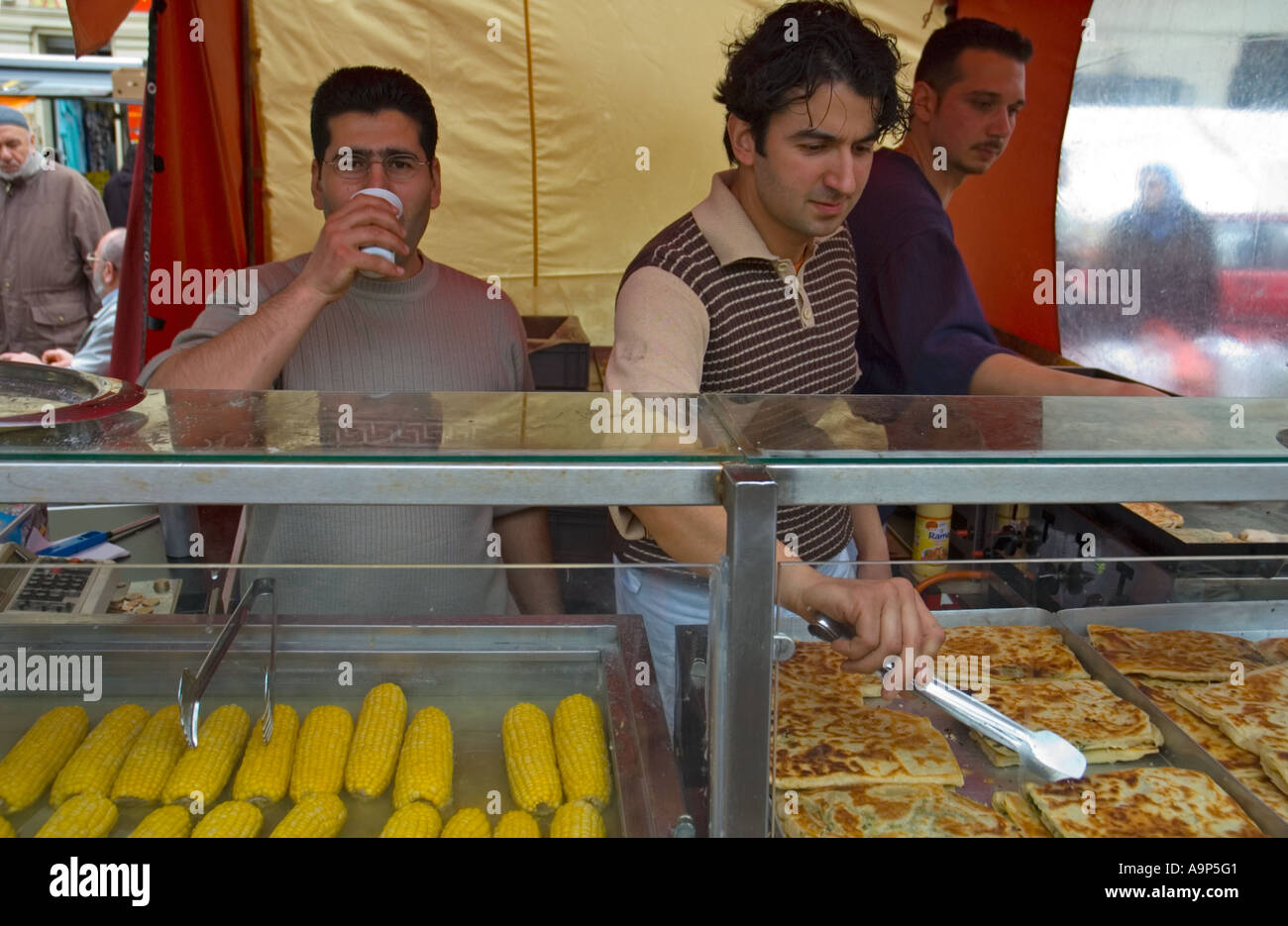 Fast food Türkenmarkt Turkish Market Berlin Germany EU Stock Photo - Alamy