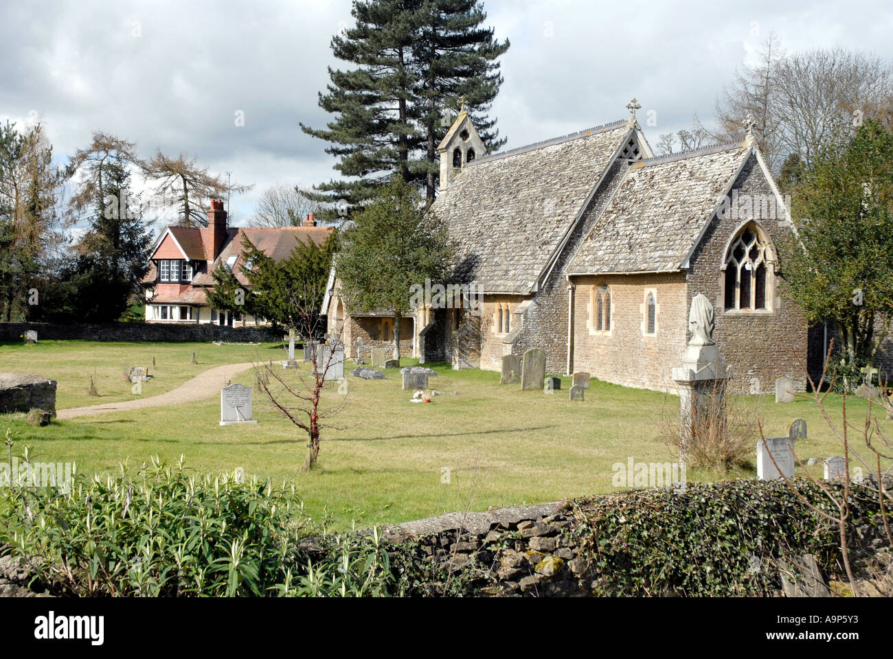 Fyfield and tubney hi-res stock photography and images - Alamy