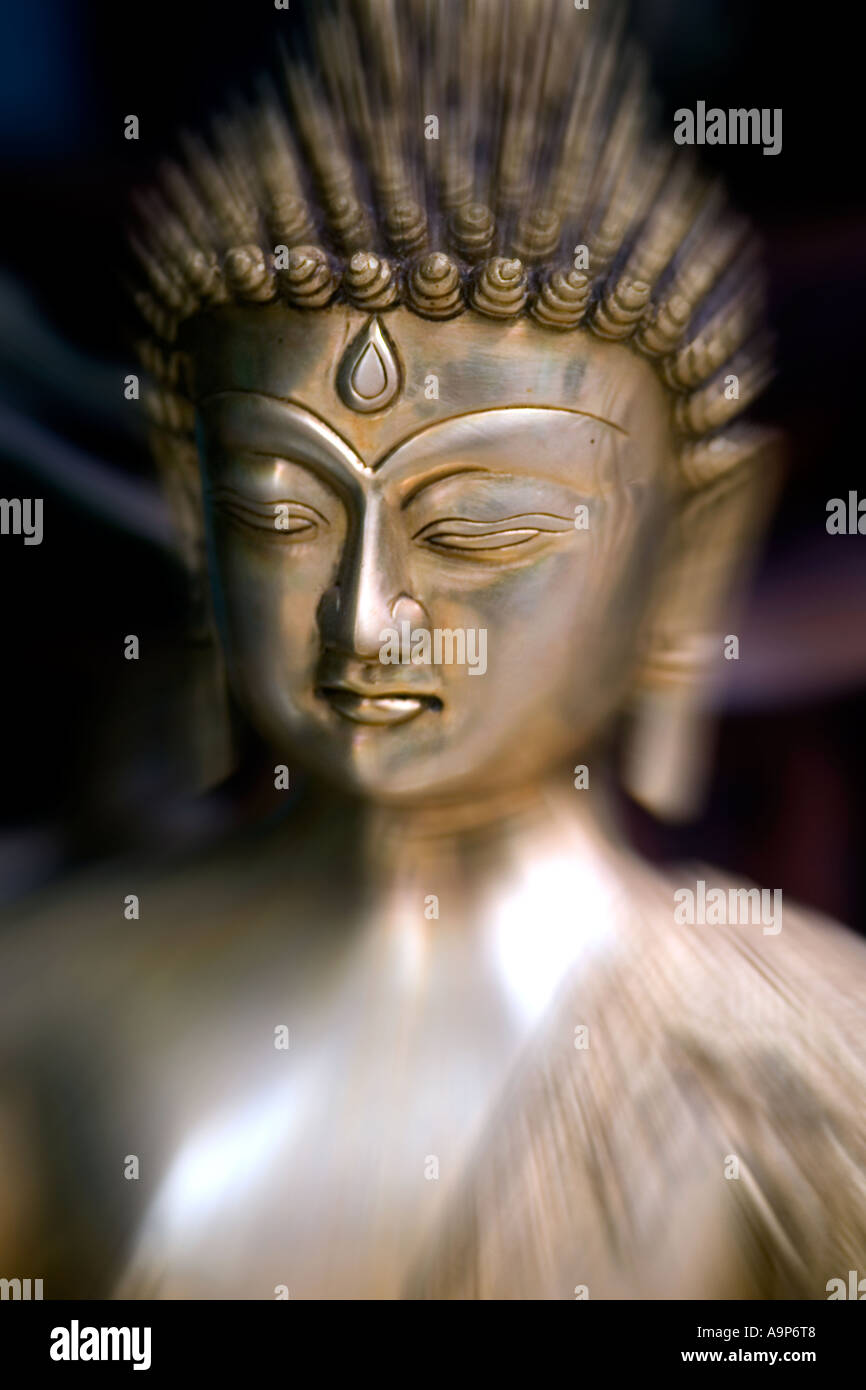 Third eye statue hi-res stock photography and images - Alamy