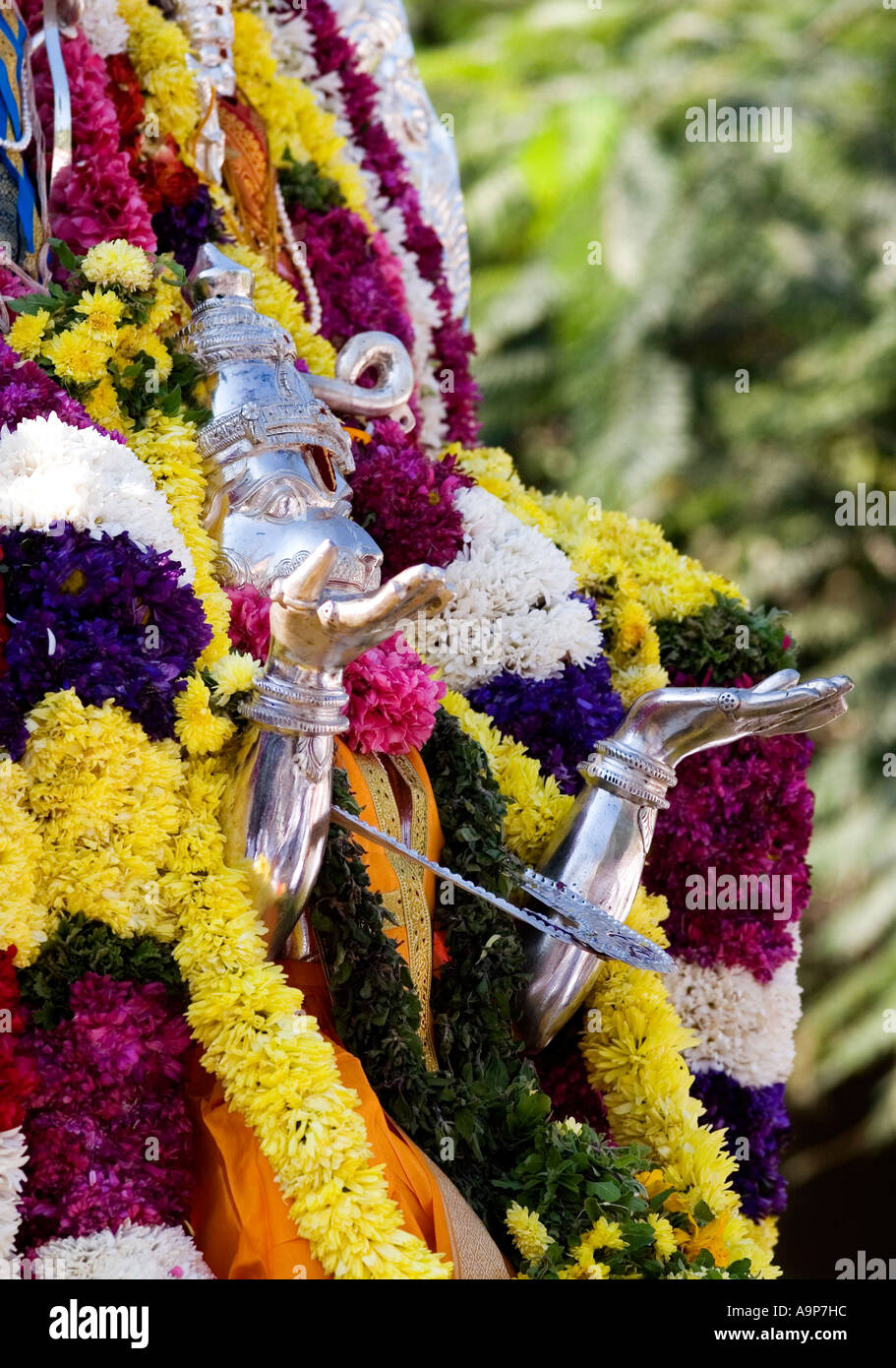 Silver Indian Statue High Resolution Stock Photography and Images - Alamy