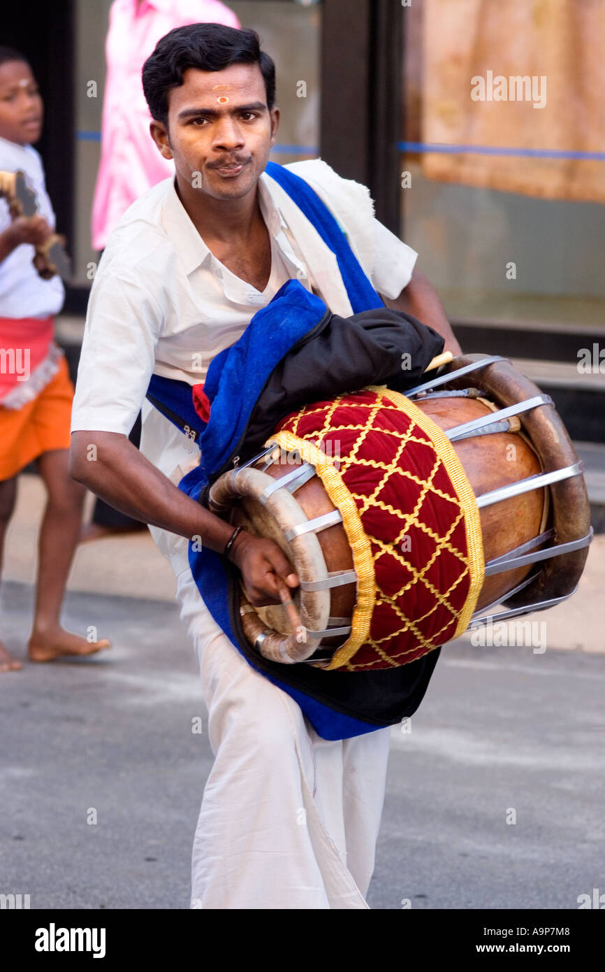 East indian musician hi-res stock photography and images - Alamy