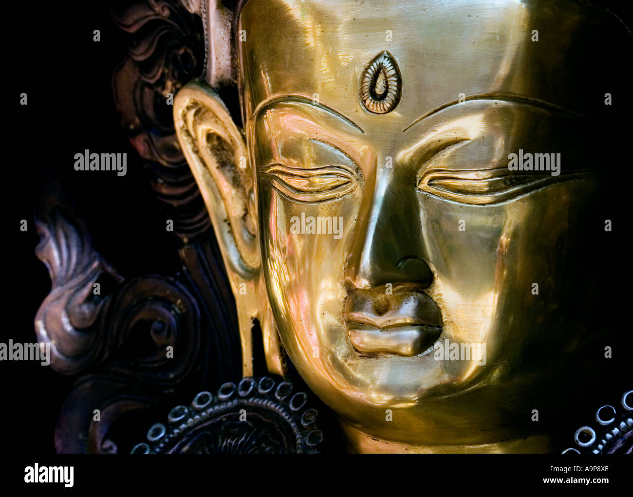 Face of deity hi-res stock photography and images - Alamy