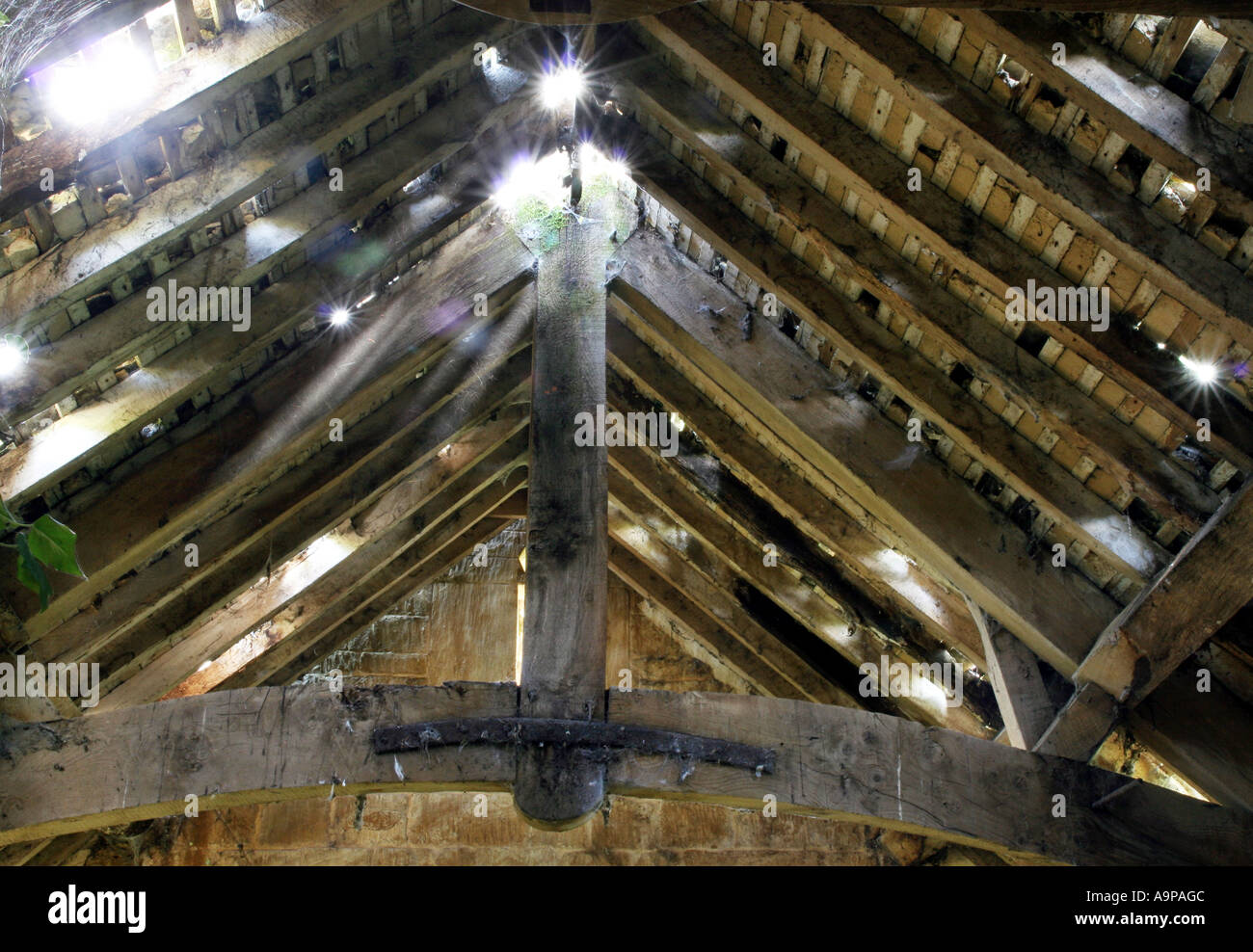 Barn roof shed hi-res stock photography and images - Alamy