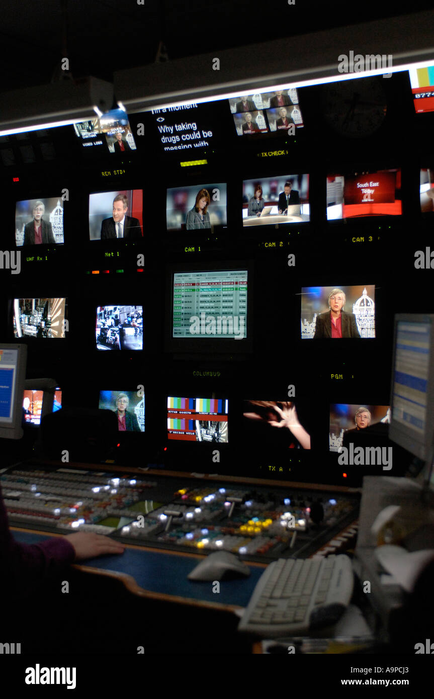 Bbc control room hi-res stock photography and images - Alamy