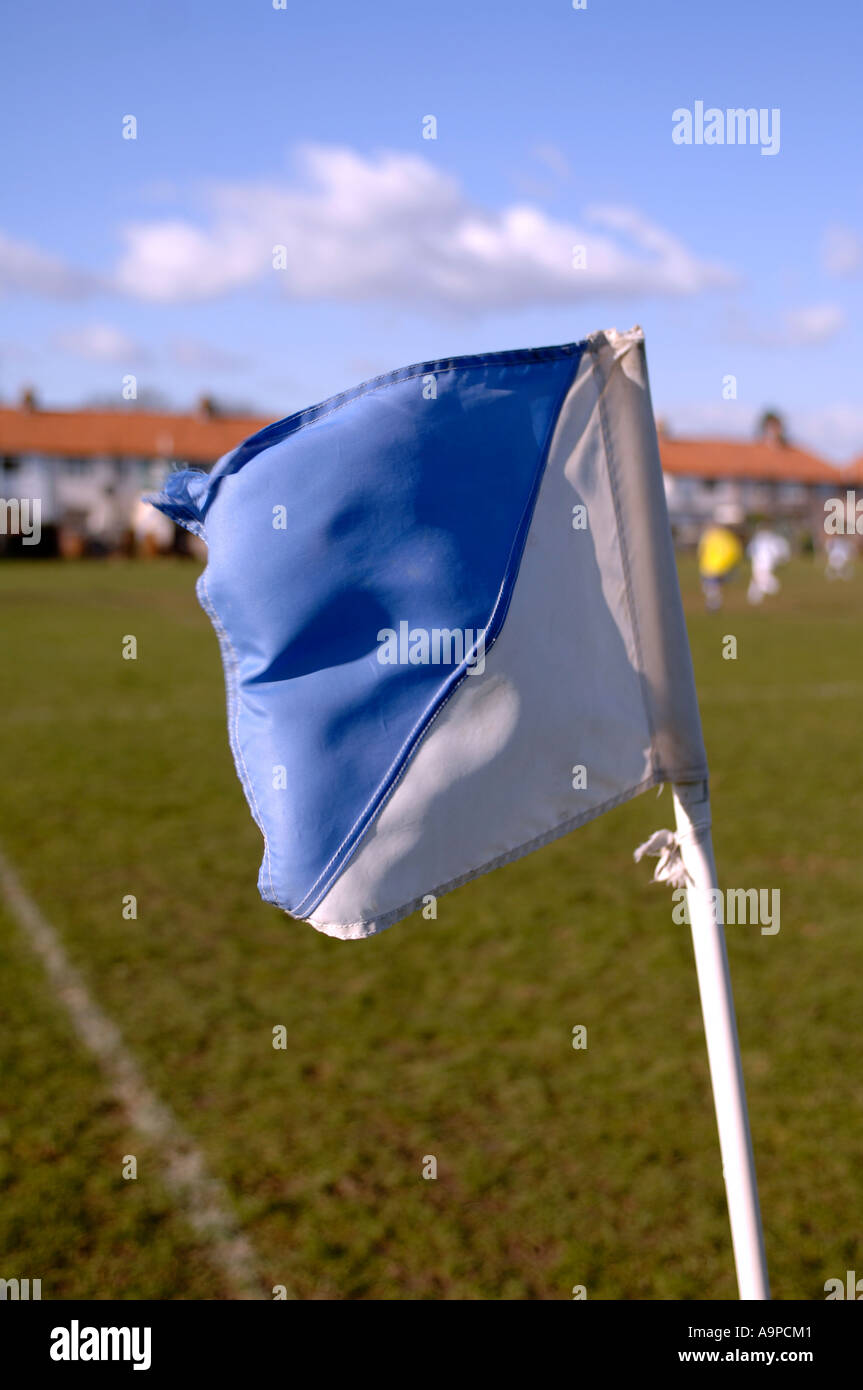 National league corner flag hi-res stock photography and images - Alamy