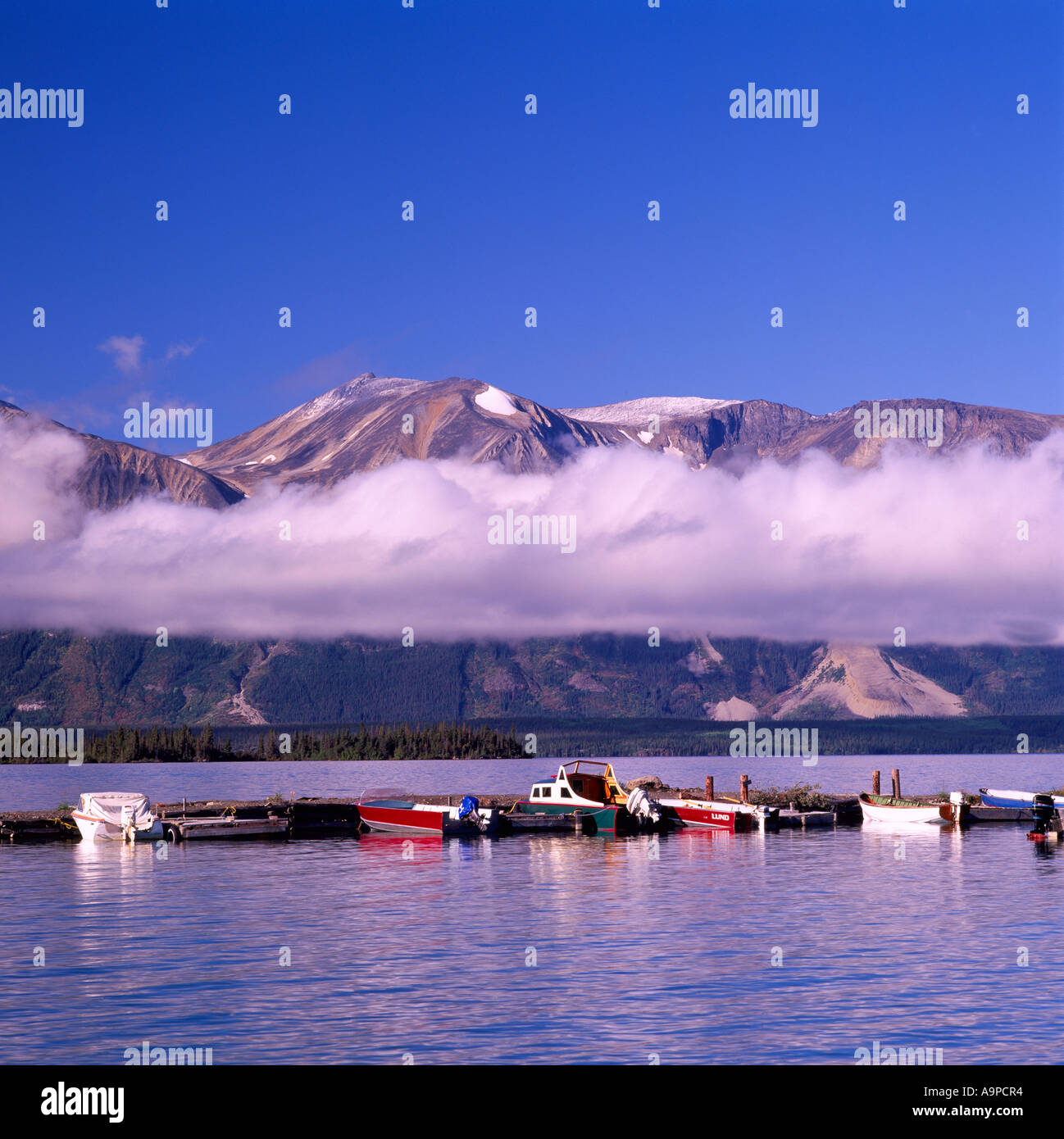 Atlin lake hi-res stock photography and images - Alamy