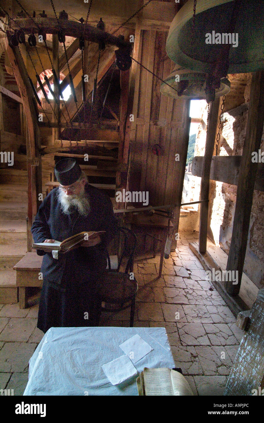 Zografos zografou zograf zografski manastir Monastery mount mountain ...