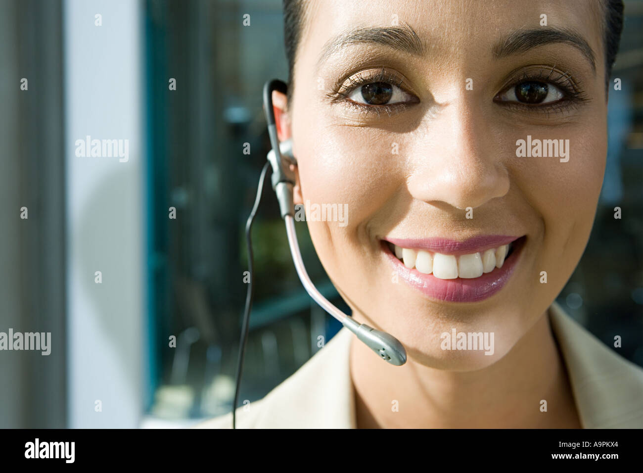 Female telephonist hi-res stock photography and images - Alamy