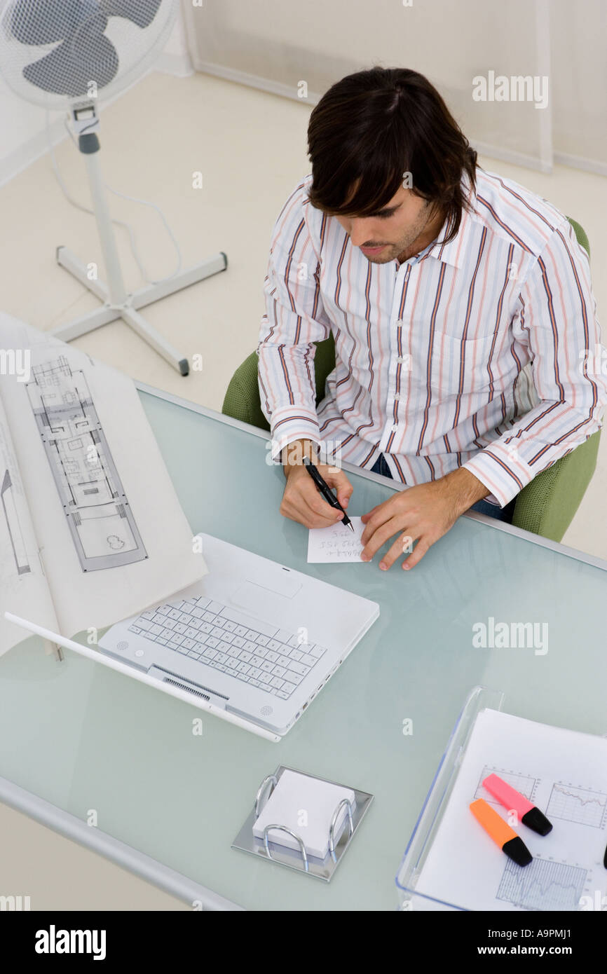 Make a note hi-res stock photography and images - Alamy