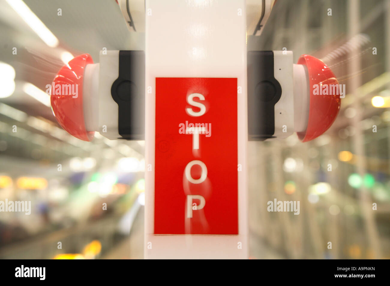 Break in case of emergency sign hi-res stock photography and images - Alamy