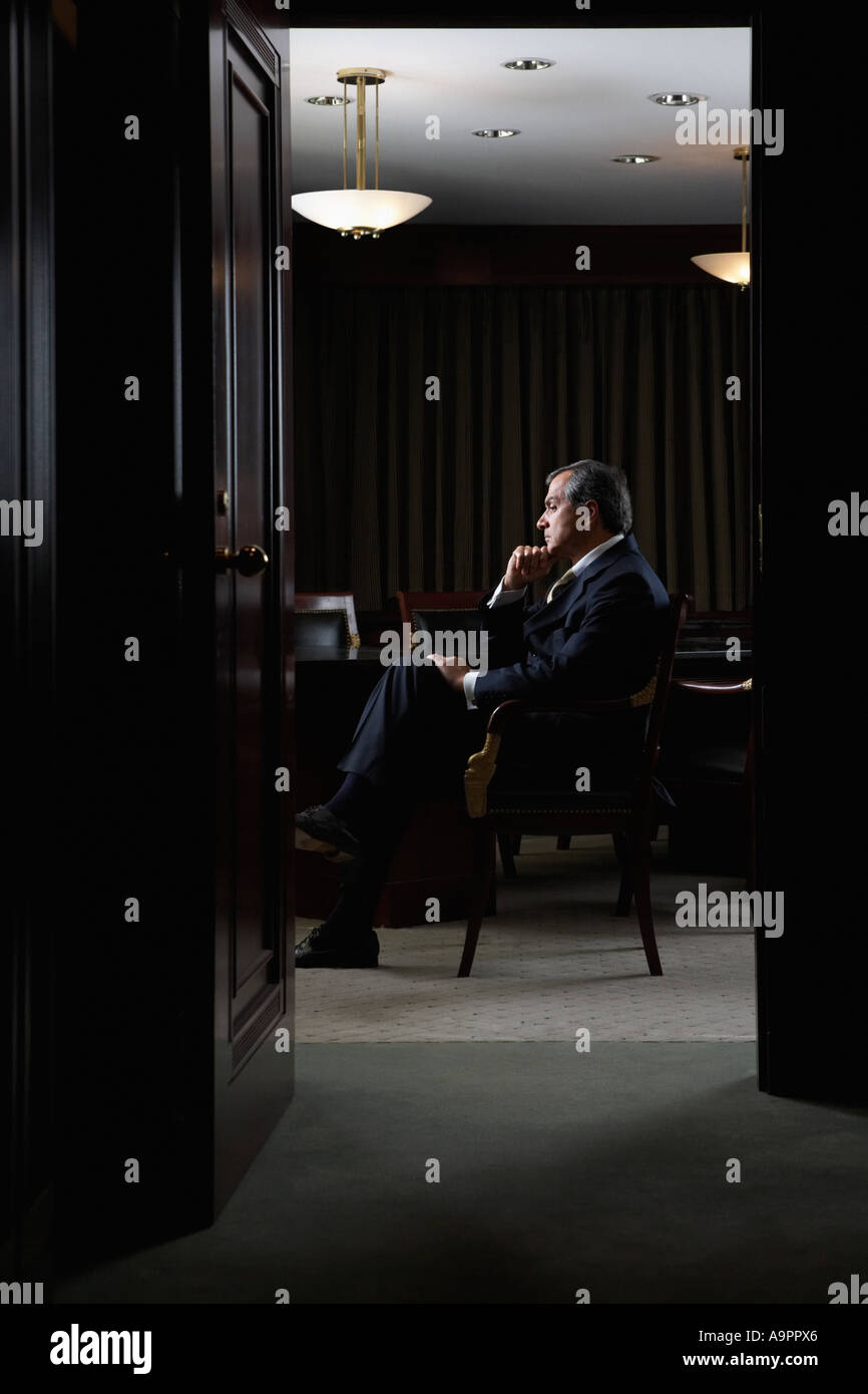 Person reflecting wisdom hi-res stock photography and images - Alamy