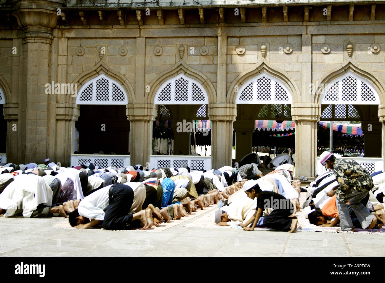 People praying in a mosque Stock Photo - Alamy