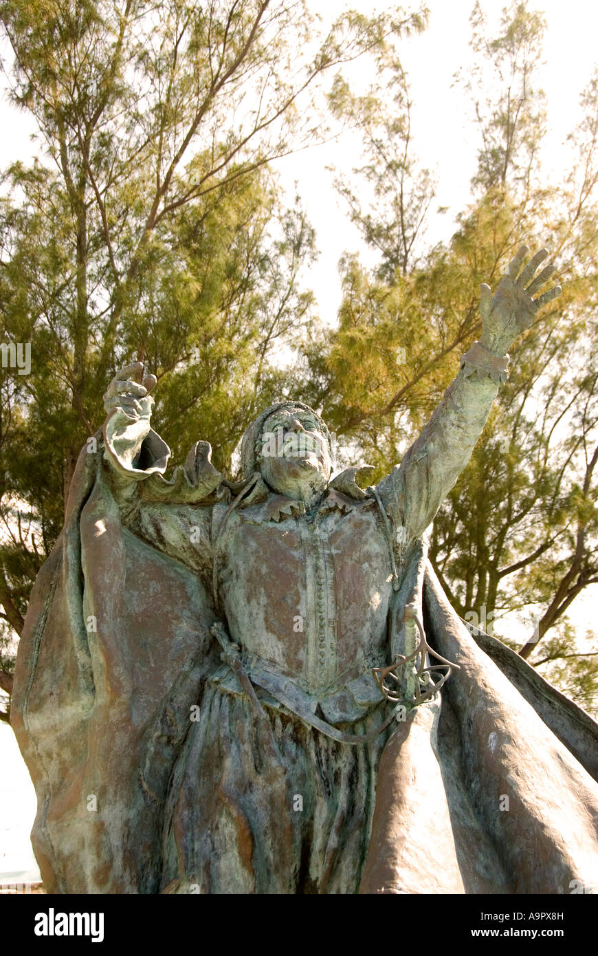 Bermuda St George Ordnance Island Sir George Somers statue Stock Photo ...