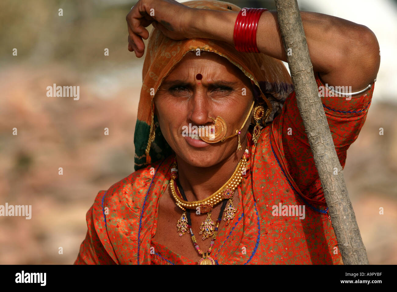 Rajasthani woman in traditional attire Stock Photo - Alamy