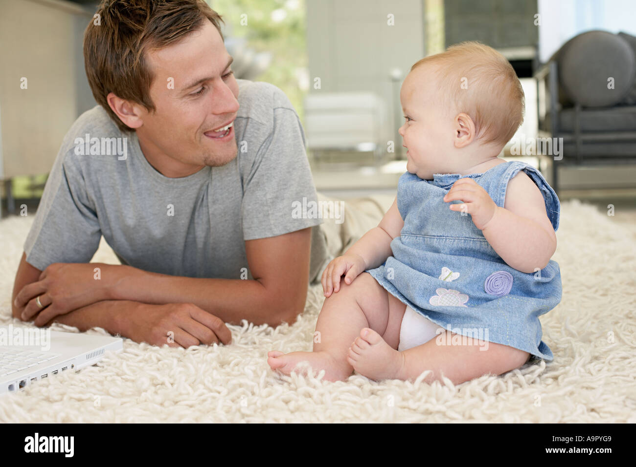 Tion family hi-res stock photography and images - Alamy