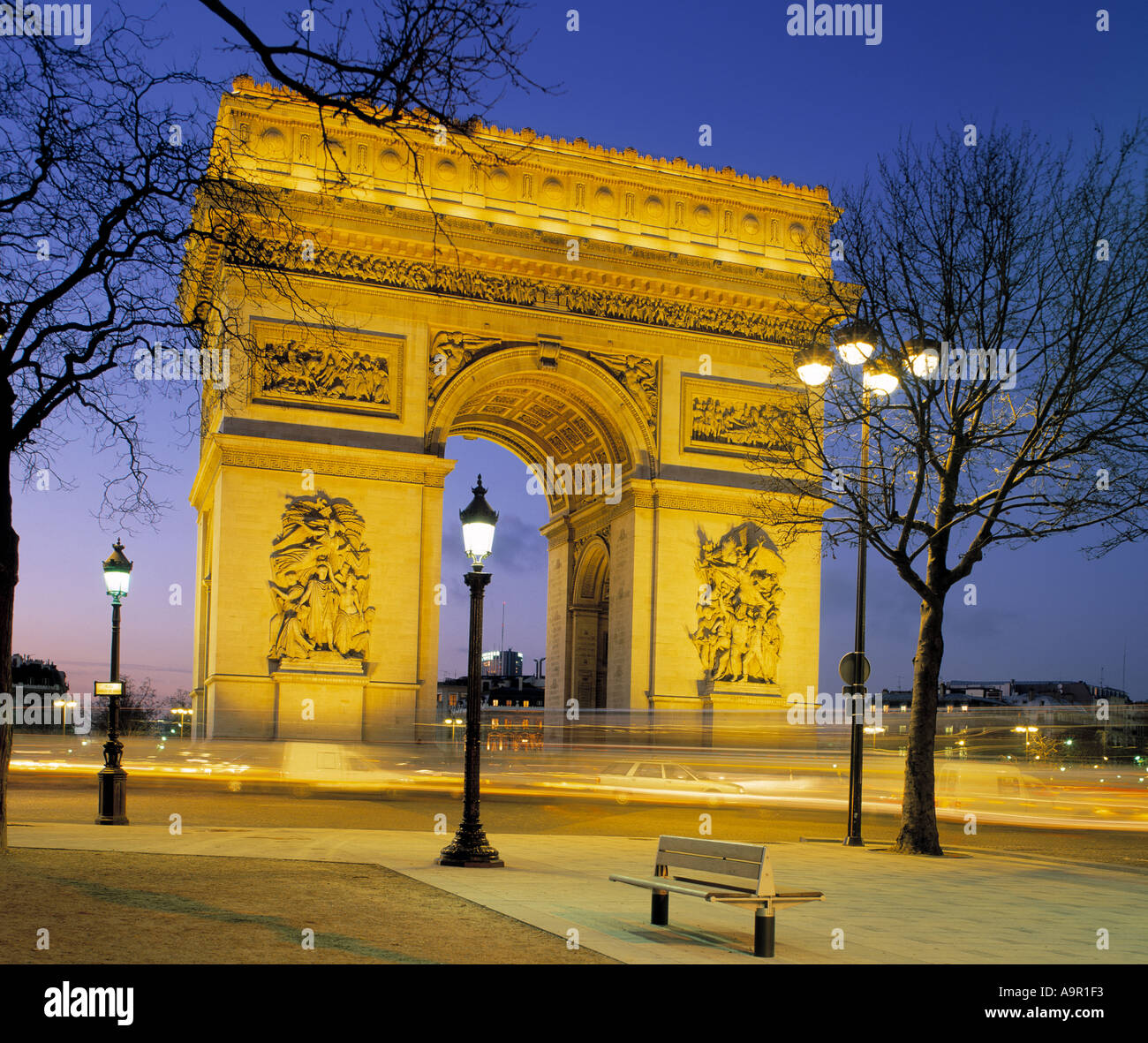 Arc de triomphe light paris hi-res stock photography and images - Alamy