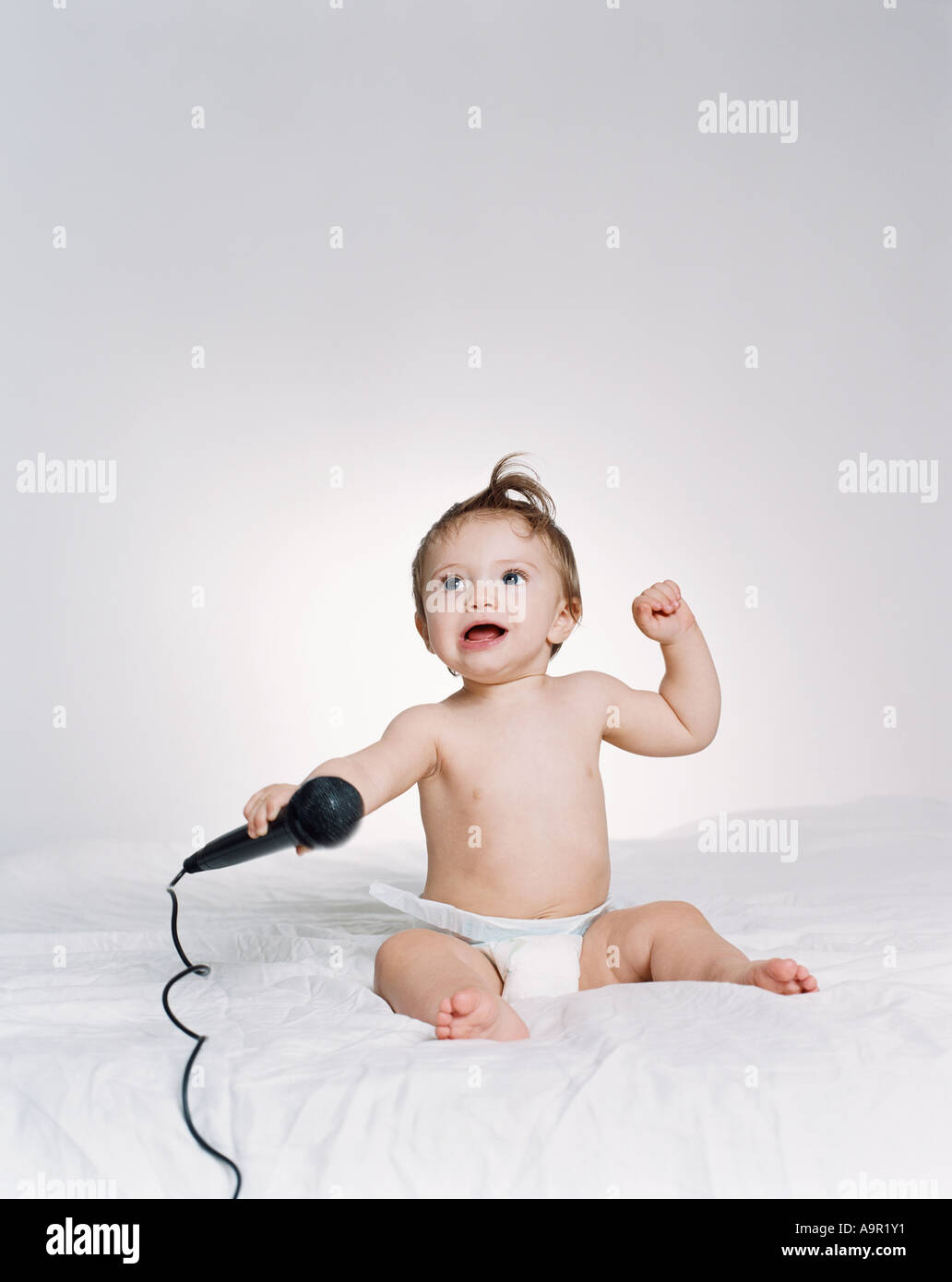 Spiked microphone hi-res stock photography and images - Alamy