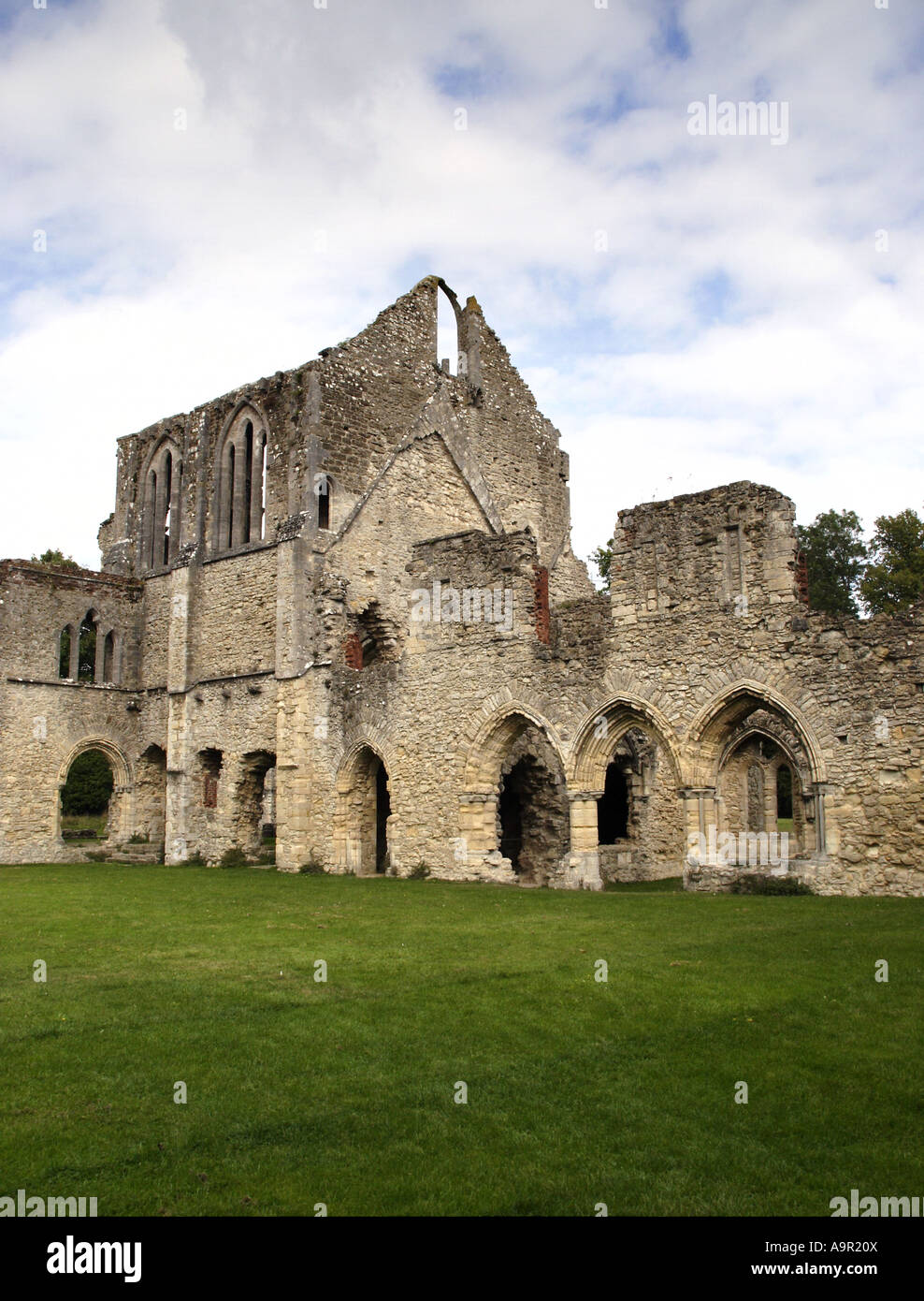 Netley abbey southampton hi-res stock photography and images - Alamy