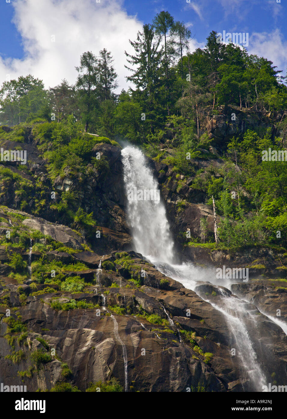 Nardis falls italy hi-res stock photography and images - Alamy