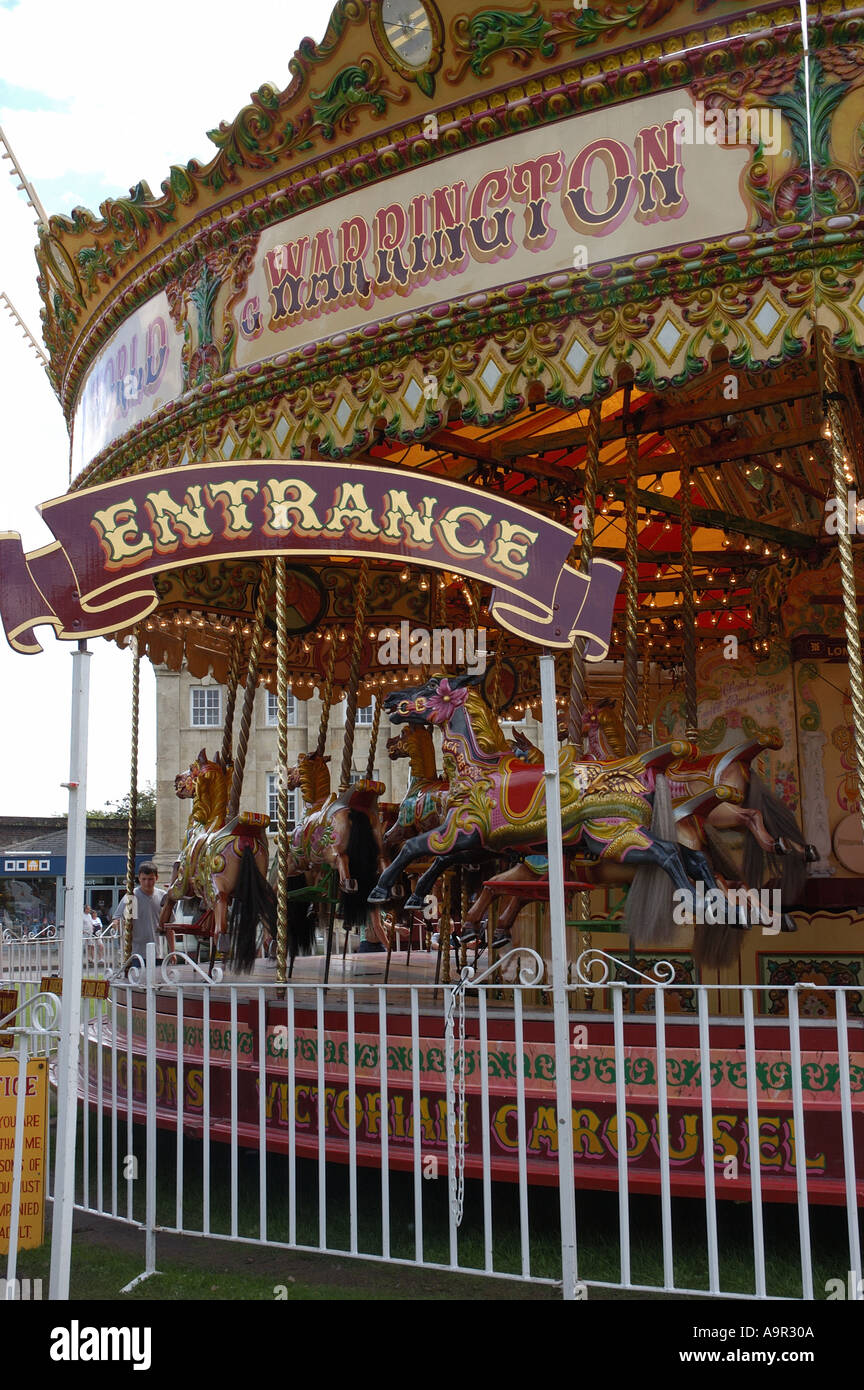 Children horse ride britain hi-res stock photography and images - Alamy