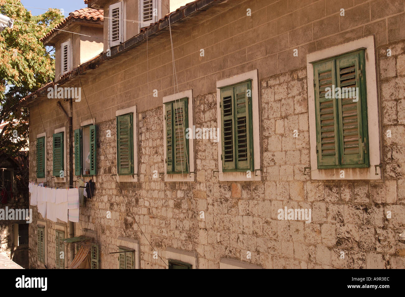 Split shutters hi-res stock photography and images - Alamy
