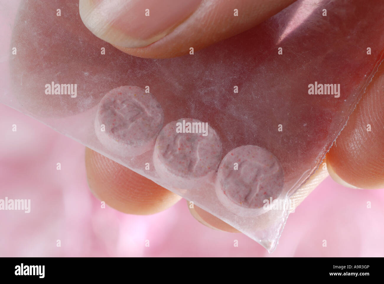 Ecstasy pills hi-res stock photography and images - Alamy